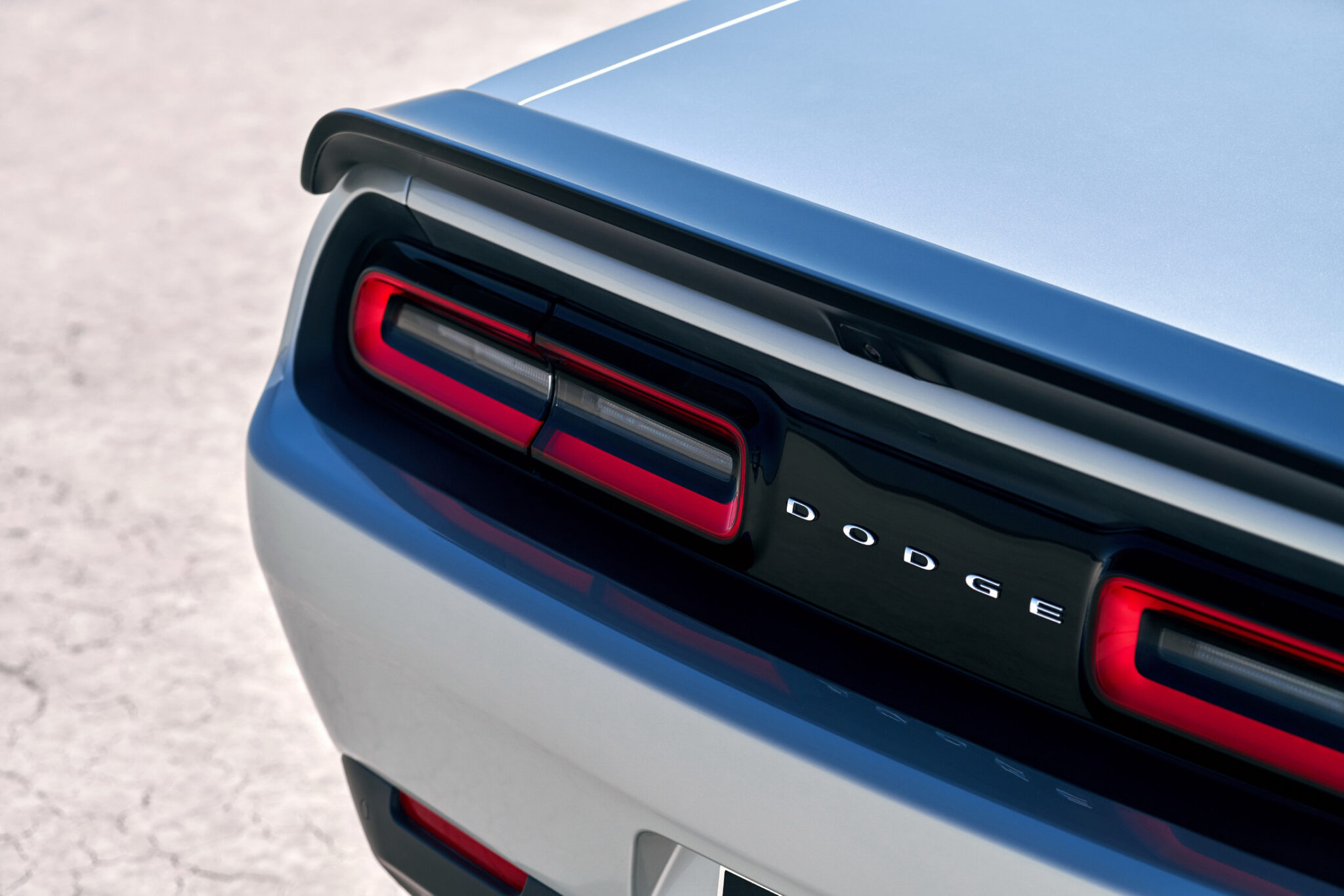 Manual-Shift Dodge Challenger Hellcats Are Back On Sale, But They Won’t ...