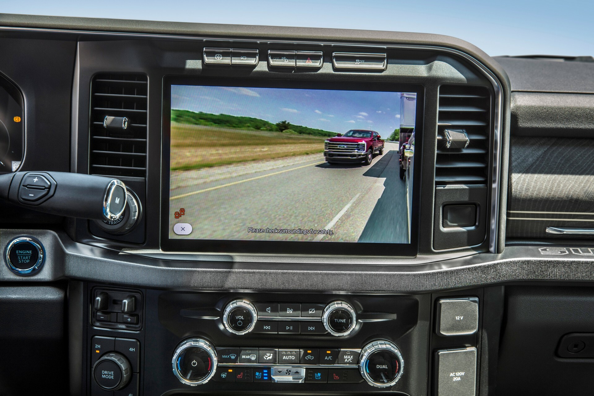 Ford’s New Super Duty Packs Plenty Of Smarts And A Fighter Jet Inspired ...