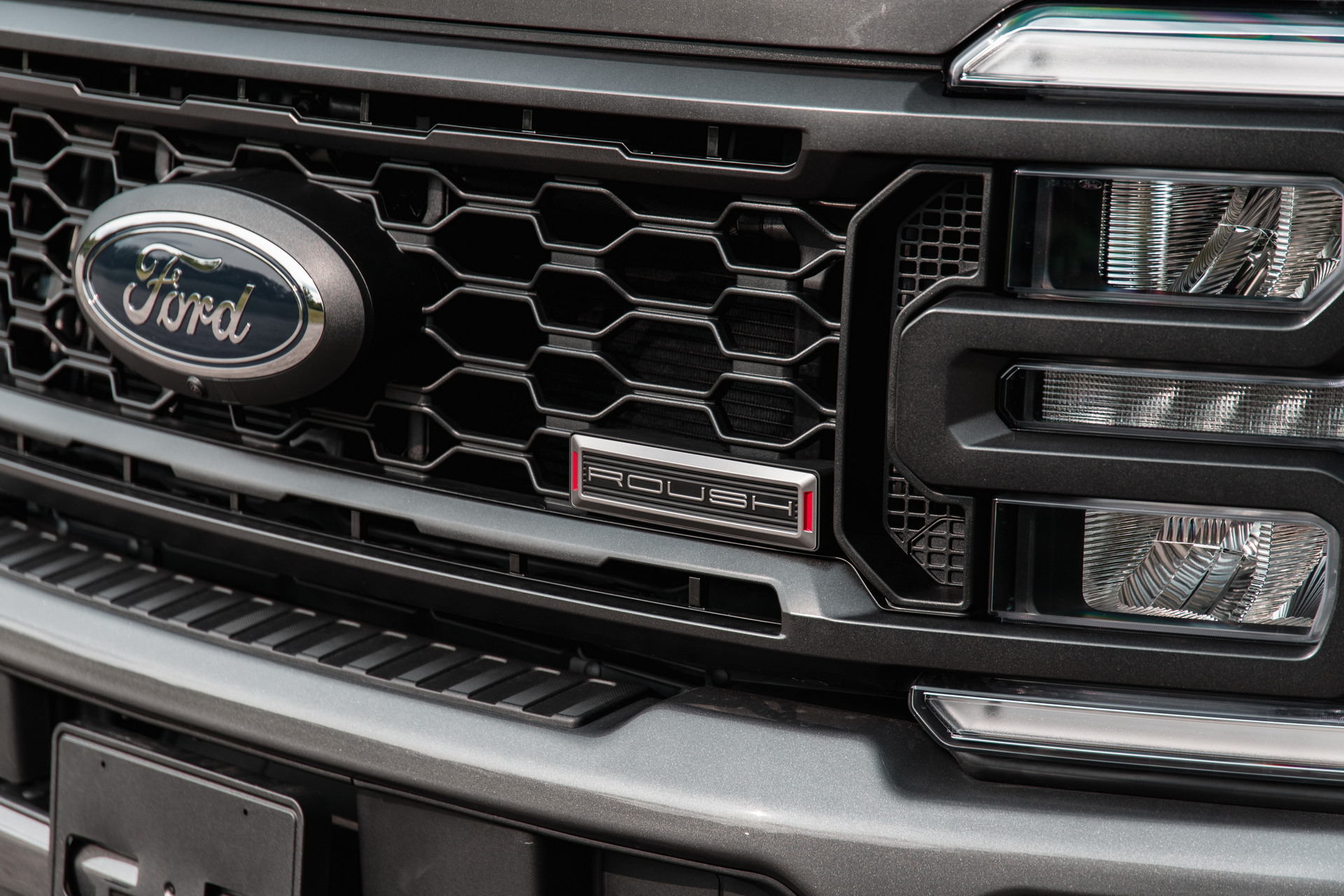 2023 Roush Super Duty Costs $13,400 Above The Base Truck But Offers No ...