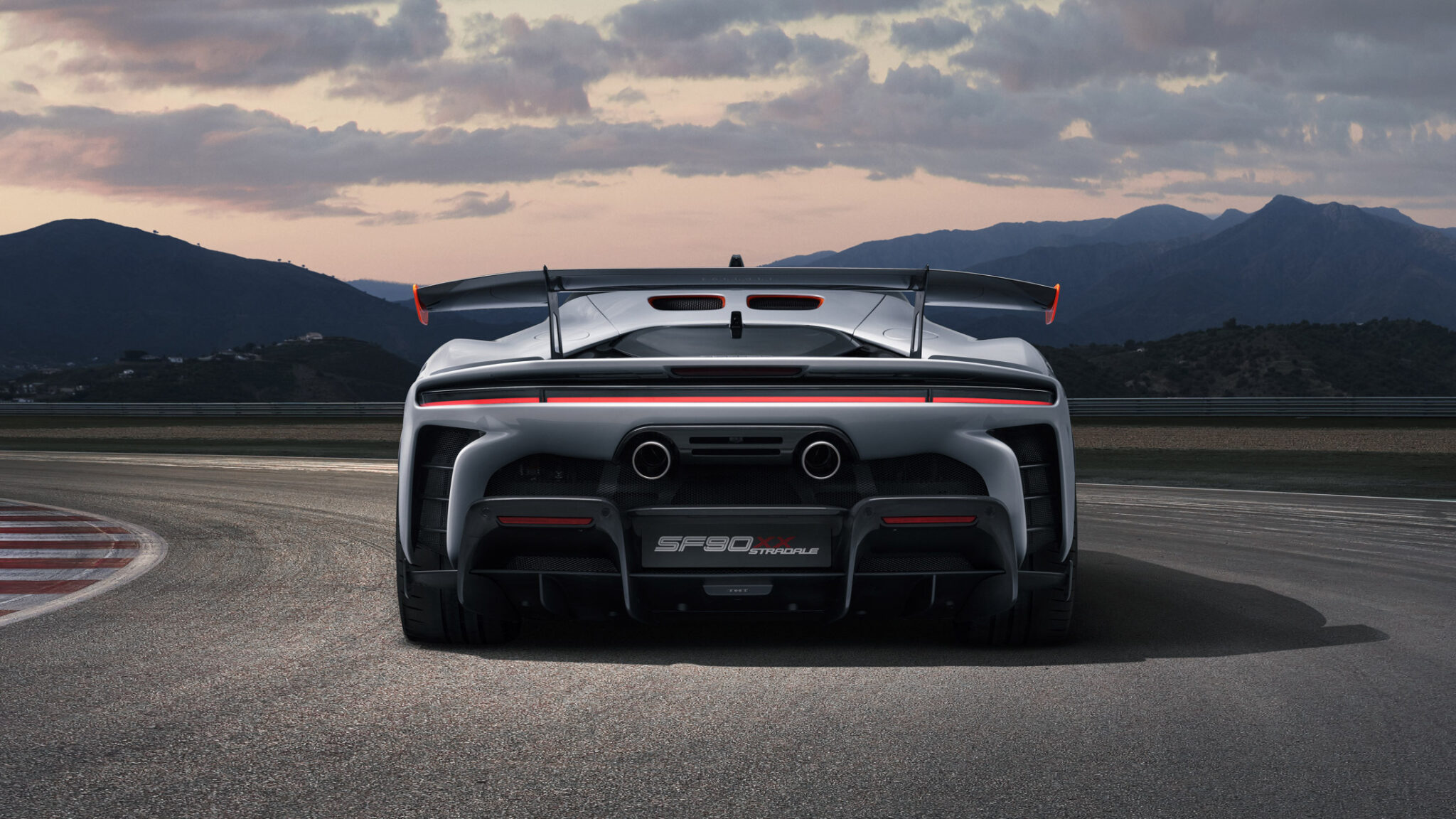 Hardcore SF90 XX Is Ferrari’s First Road-Legal XX Supercar | Carscoops