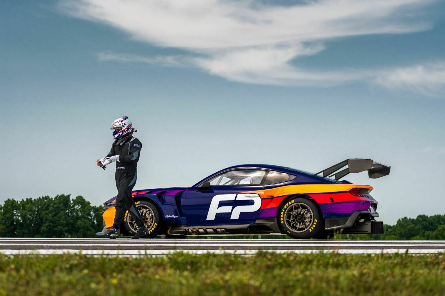Ford Mustang GT3 Racecar Debuts With A Serious Face, Eyeing A Le Mans ...
