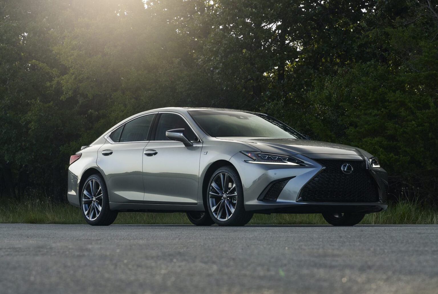 Lexus ES Hints At EV Future With ES350e And ES500e | Carscoops