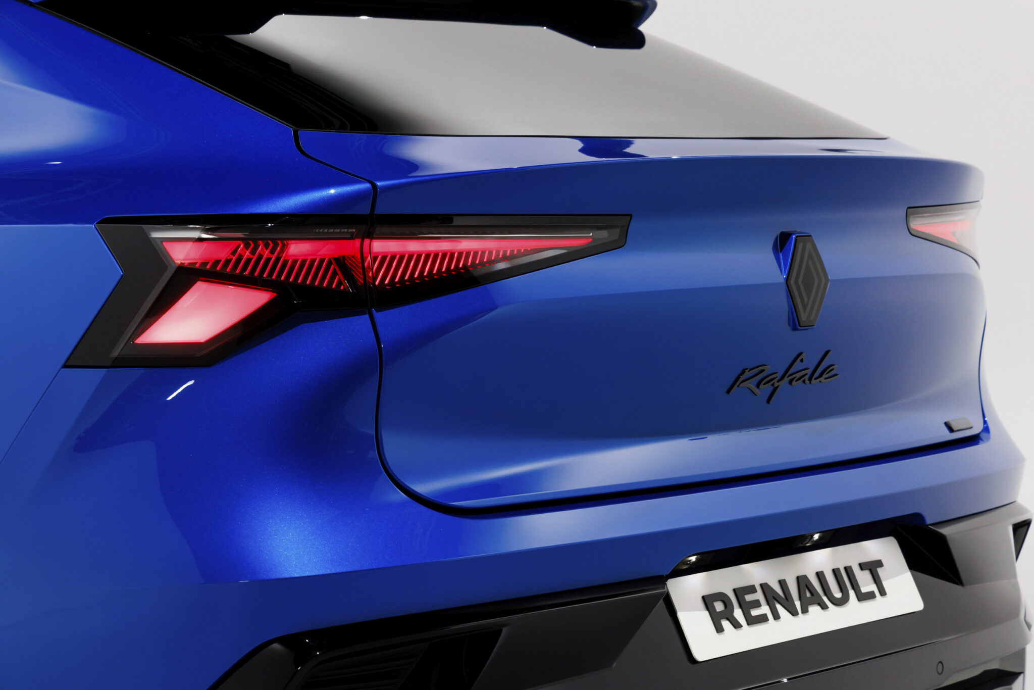 2024 Renault Rafale Is Brand’s New Flagship Coupe-SUV With Up To 296 HP ...