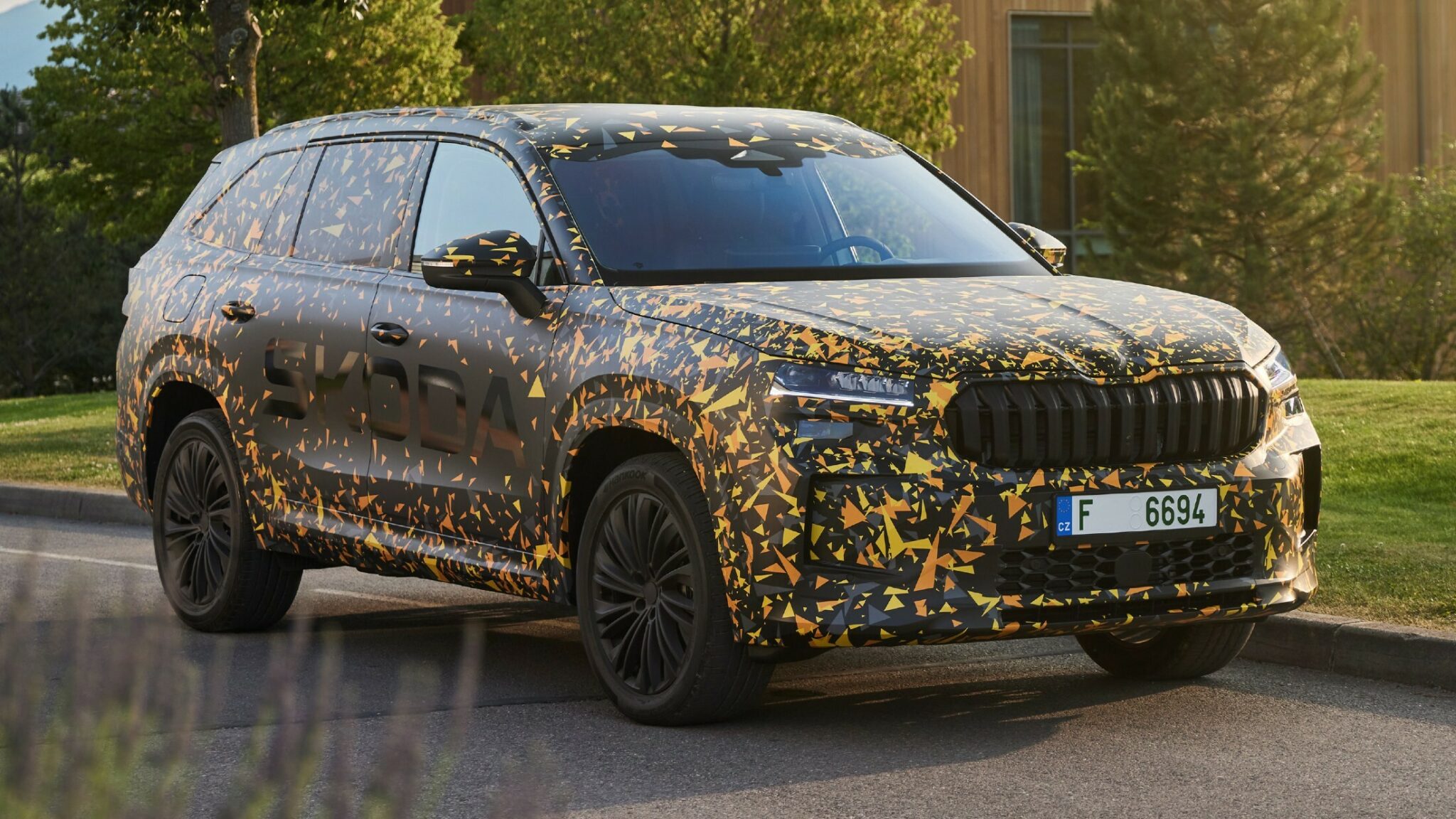 2024 Skoda Kodiaq And Superb Reveal Their Premium-Looking Interiors ...