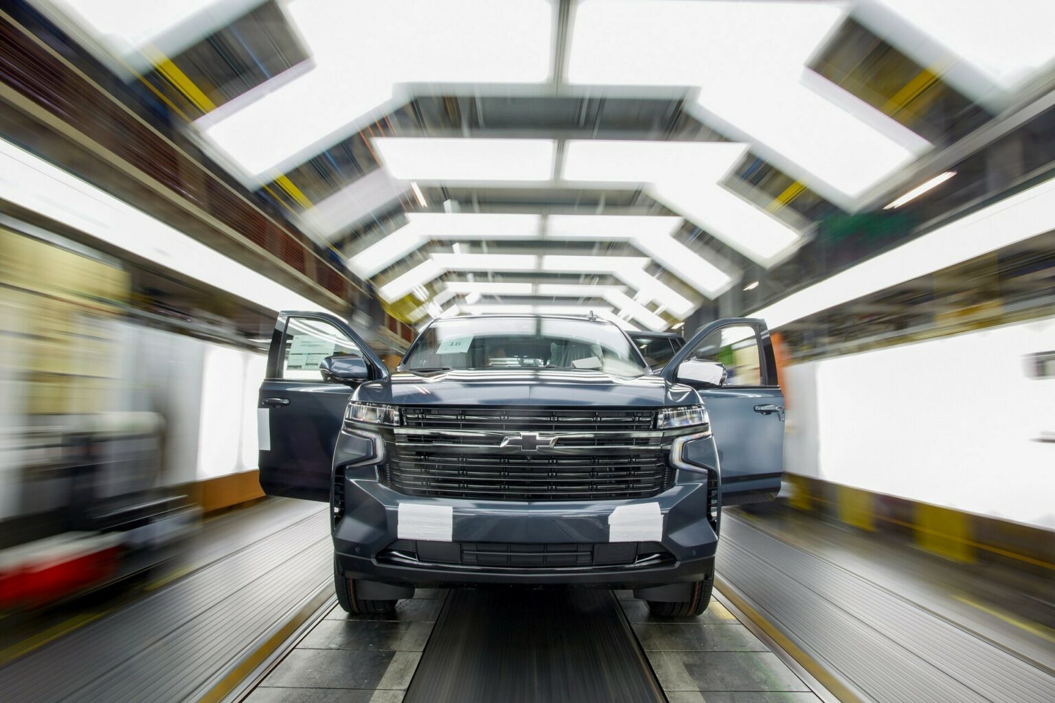 GM Says ICE ICE Baby, Will Build New Generation Of Gas-Powered Full ...