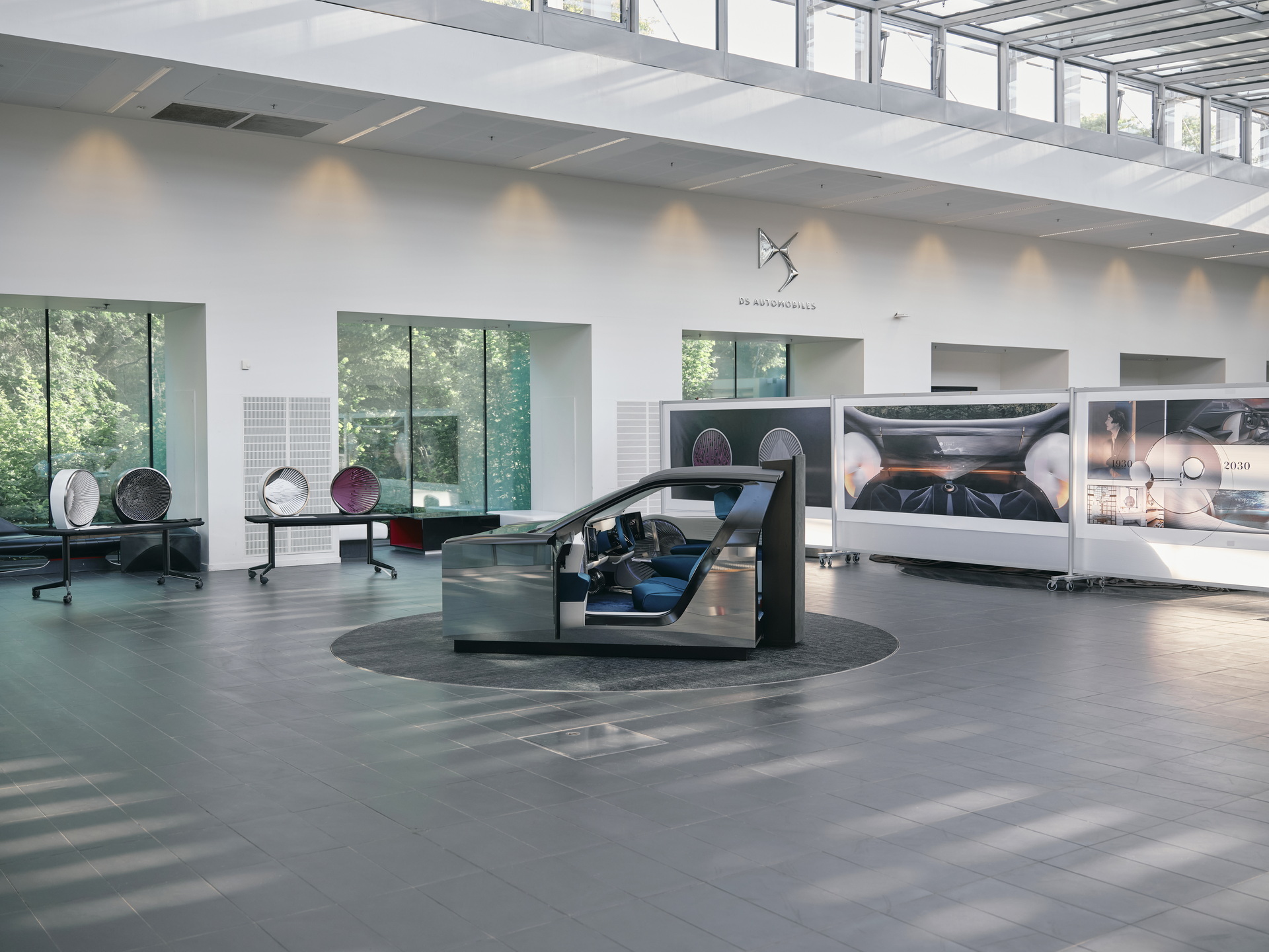 DS Automobiles Previews The Interior Of Its Future Production Models ...