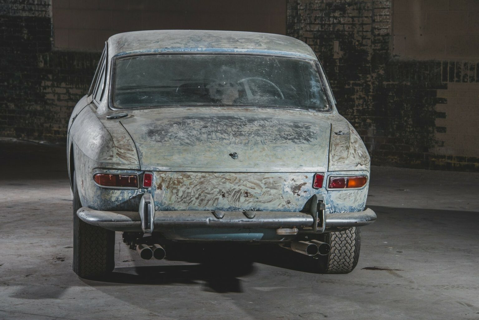 Amazing Ferrari Barn Find With 20 Vintage Models Lost In Time To Be ...