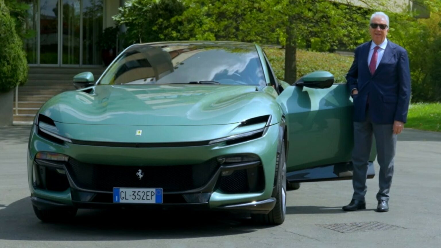 Piero Ferrari’s Bespoke Purosangue Is Inspired By Enzo’s 400 ...