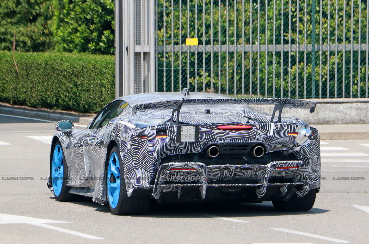 New Ferrari SF90 LM Shows Off More Extreme Aero Ahead Of Rumored Le ...