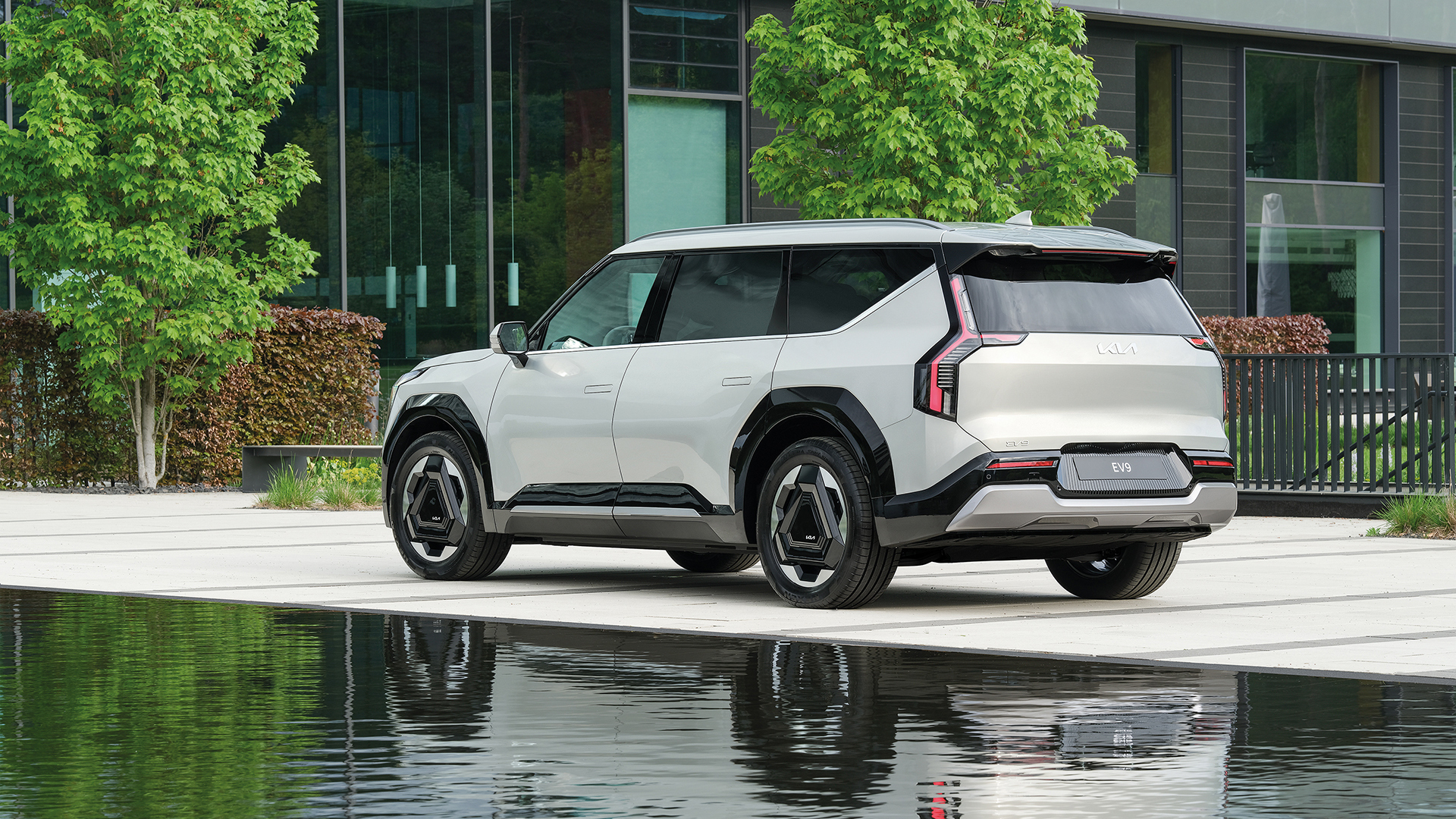New Kia EV9 Photos Show More Of The 3-Row Electric SUV | Carscoops
