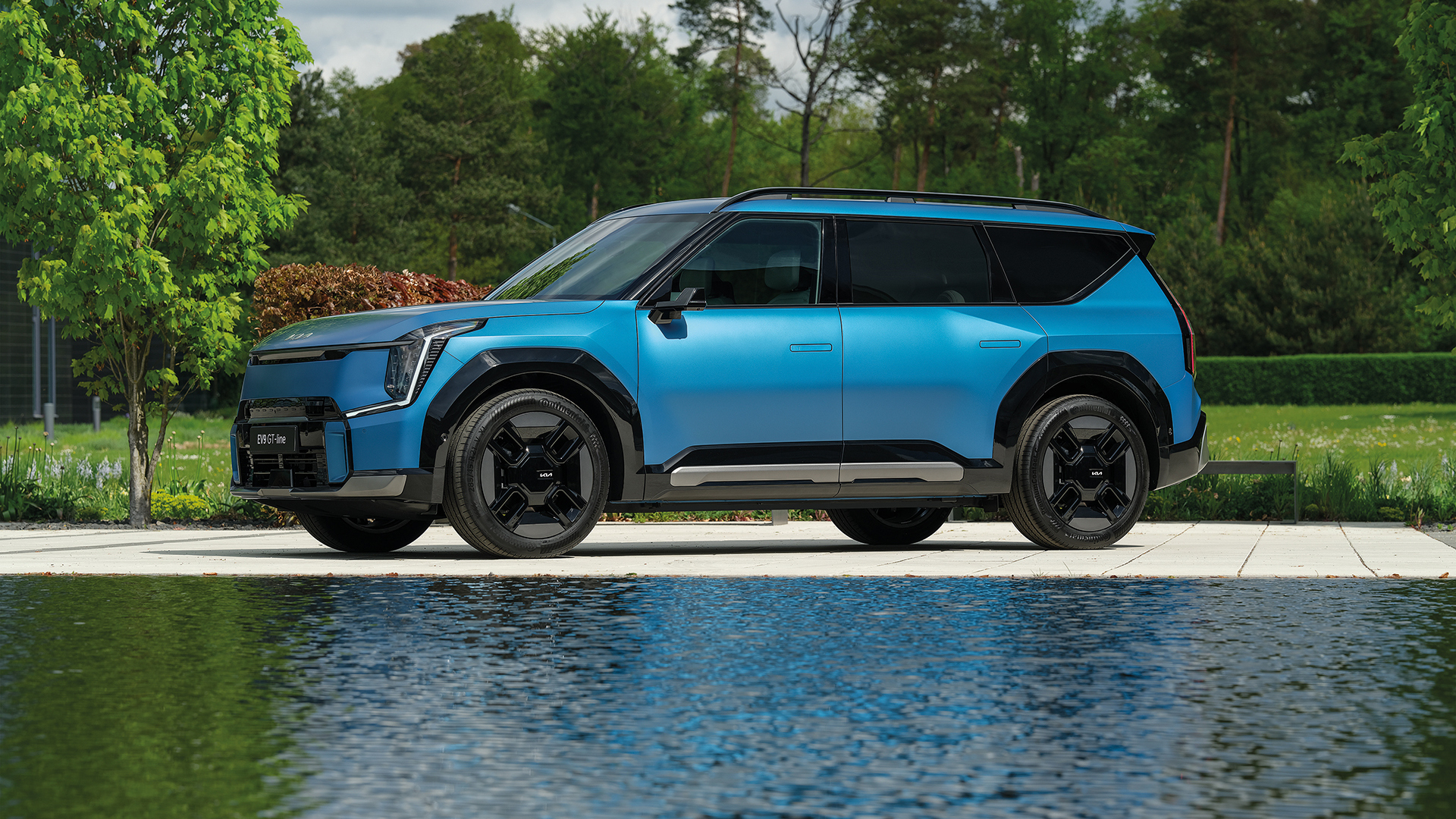 New Kia EV9 Photos Show More Of The 3-Row Electric SUV | Carscoops