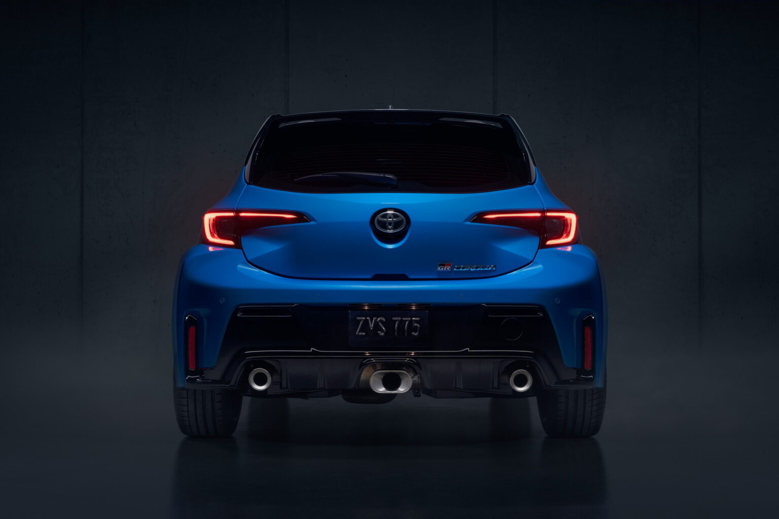 Toyota GR Corolla Circuit Edition Returns For 2024 In Blue And In Gran ...