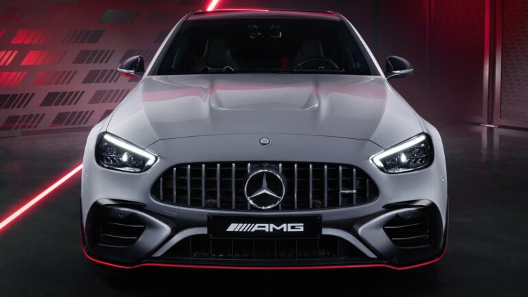 Mercedes-AMG C63 S E Performance Costs Over $15k More Than A BMW M3 In ...