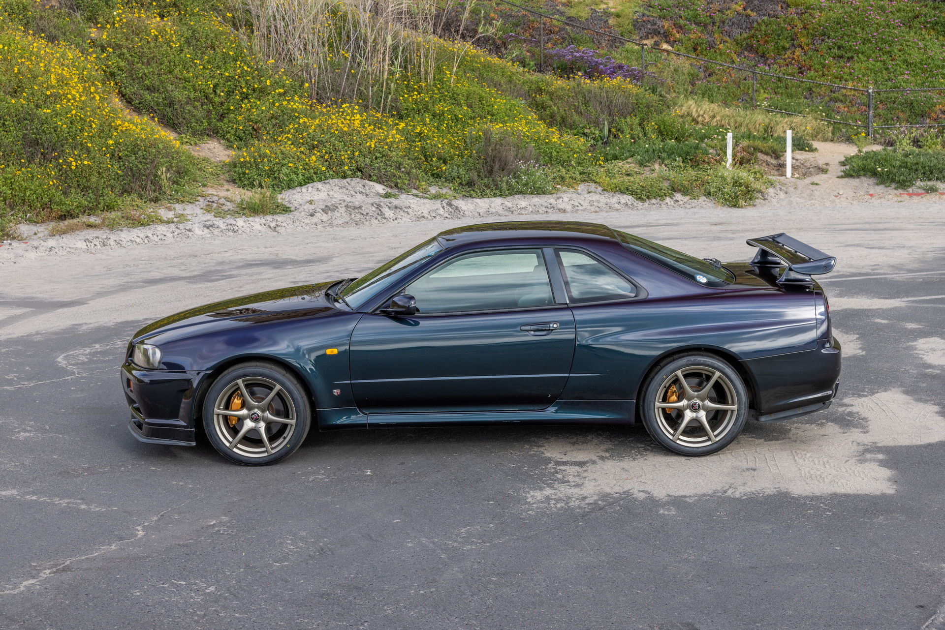 Super Rare R34 Nissan Skyline GT-R V-Spec In Midnight Purple Up For ...