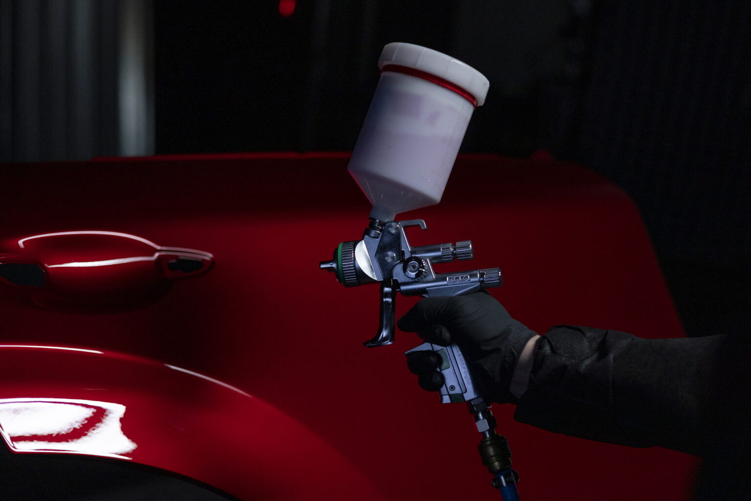 Stunning Macro Footage Zooms-In The Creation Process Of The Mazda CX-60 ...