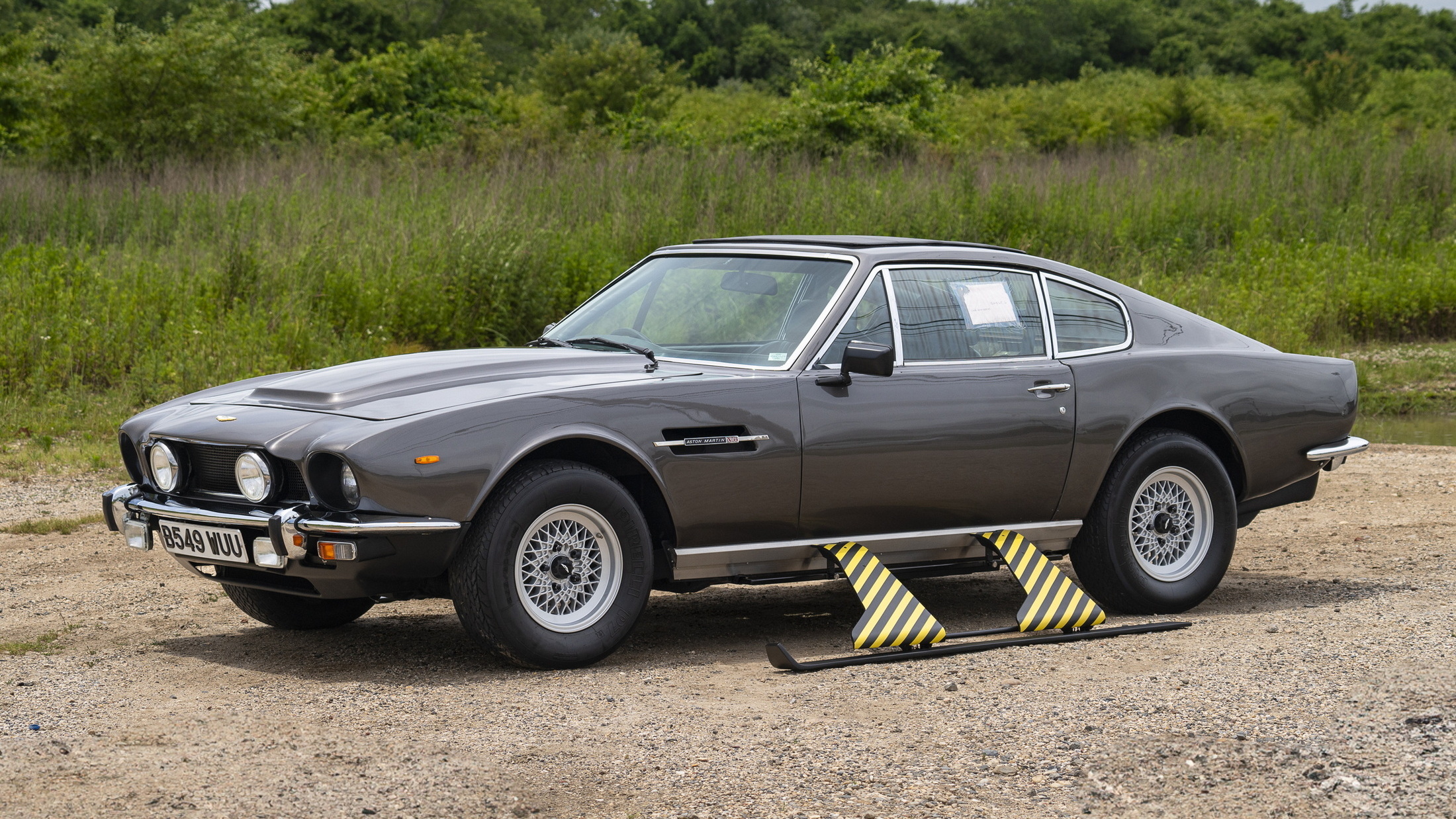 1987 Aston Martin Amv8 Vantage