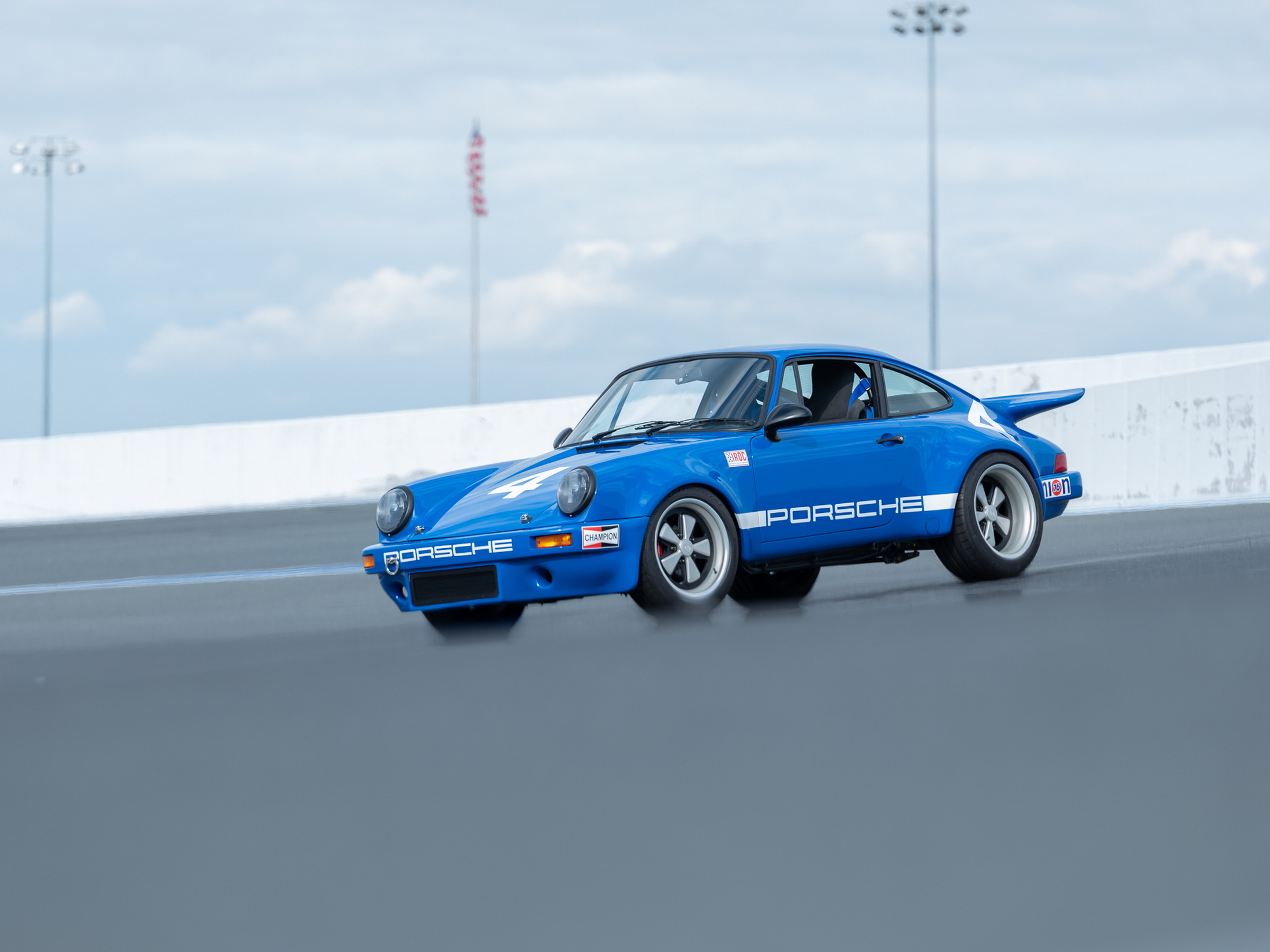 Retro Designs Introduces IROC-Inspired 1974 Porsche 911 RSR Restomod ...