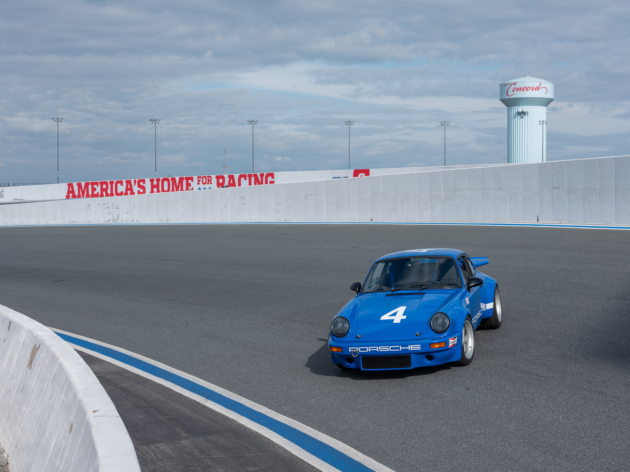 Retro Designs Introduces IROC-Inspired 1974 Porsche 911 RSR Restomod ...