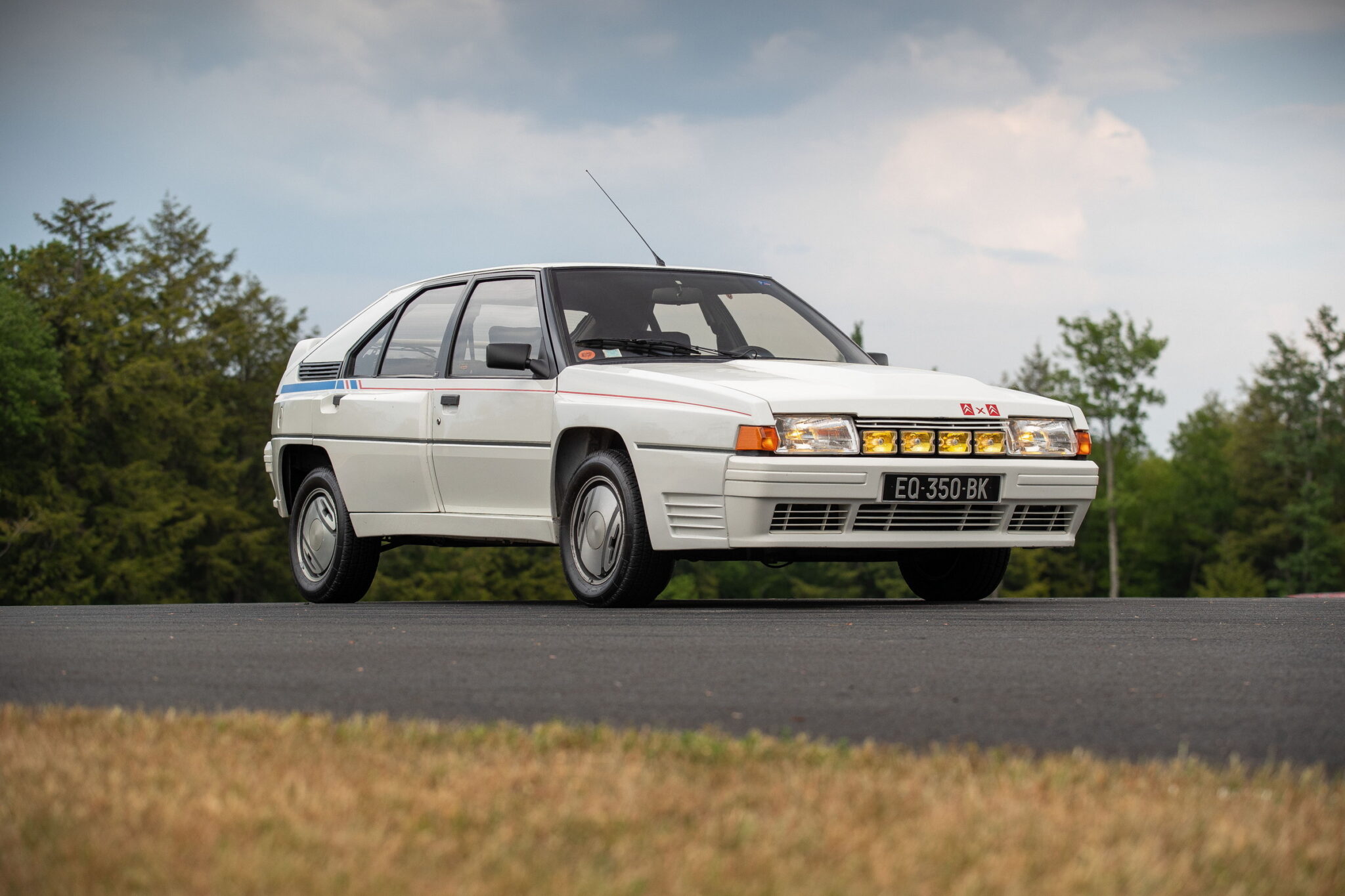 Super Rare Rally Homologation Specials From Peugeot And Citroen Go Up ...