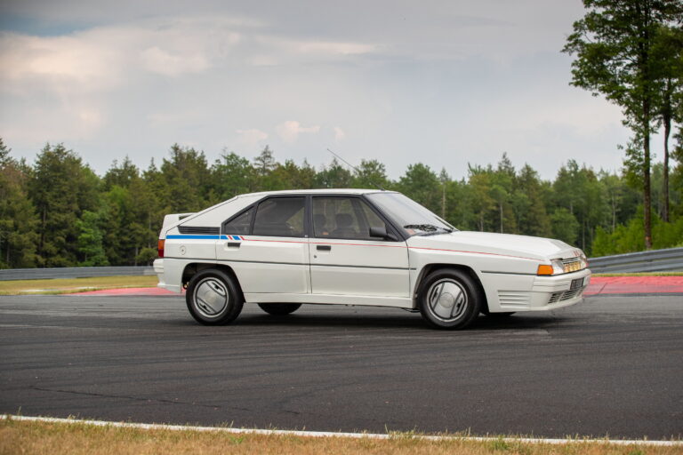 Super Rare Rally Homologation Specials From Peugeot And Citroen Go Up ...
