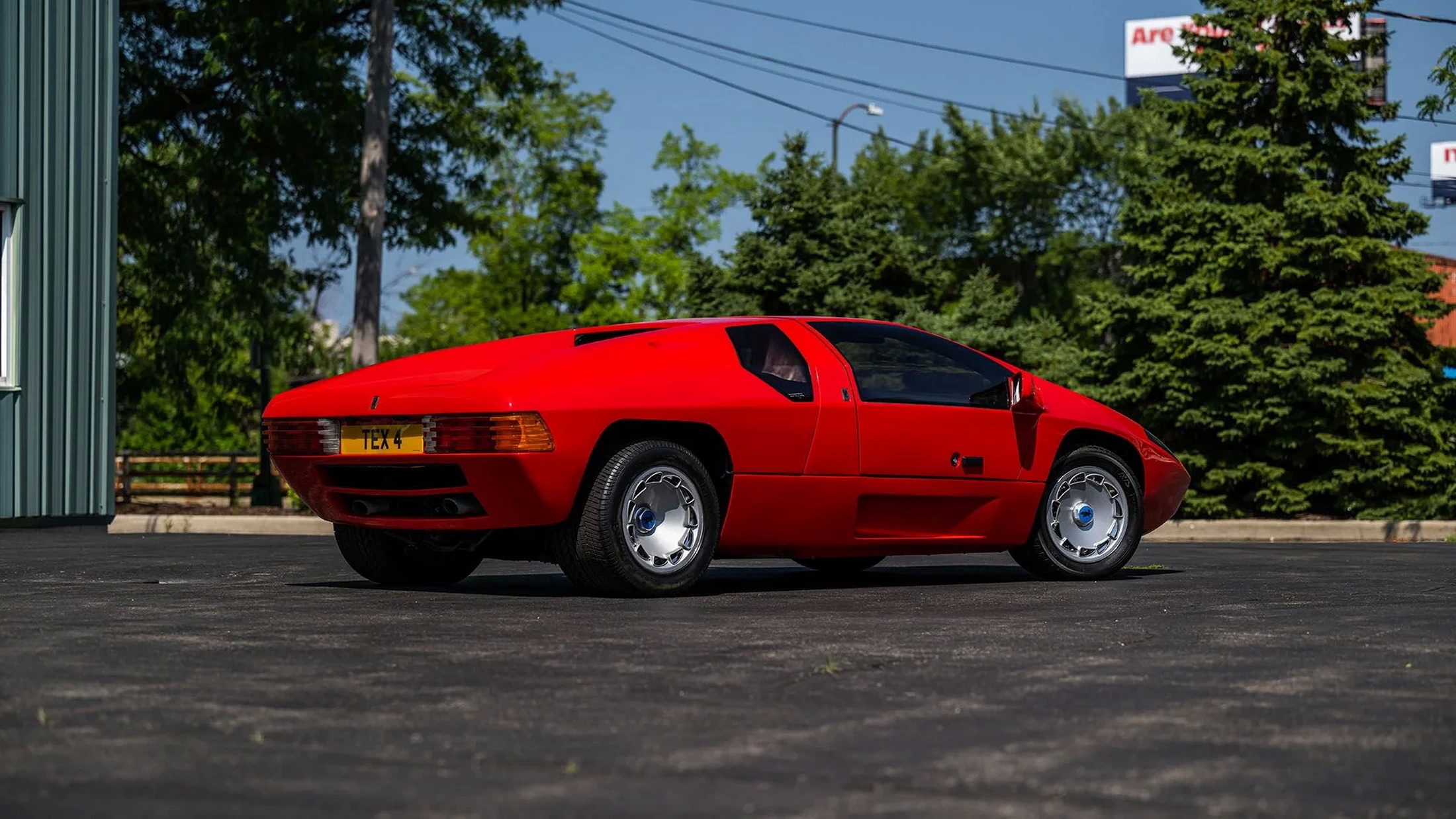 The Isdera Imperator 108i Was An ’80s Take On The Mercedes 300SL ...