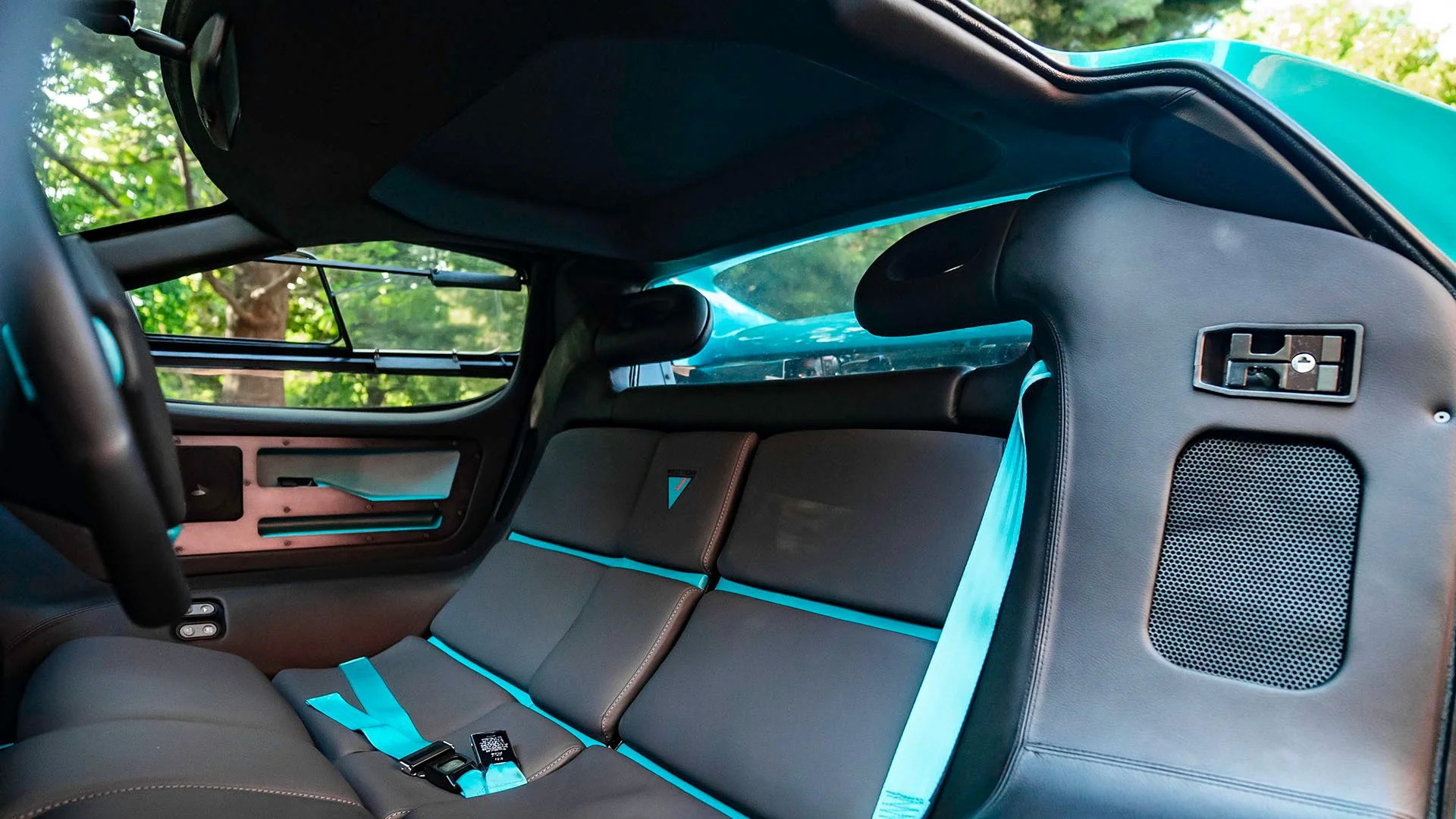 Live Out Your Gran Turismo Dreams With This Vector WX-3 | Carscoops