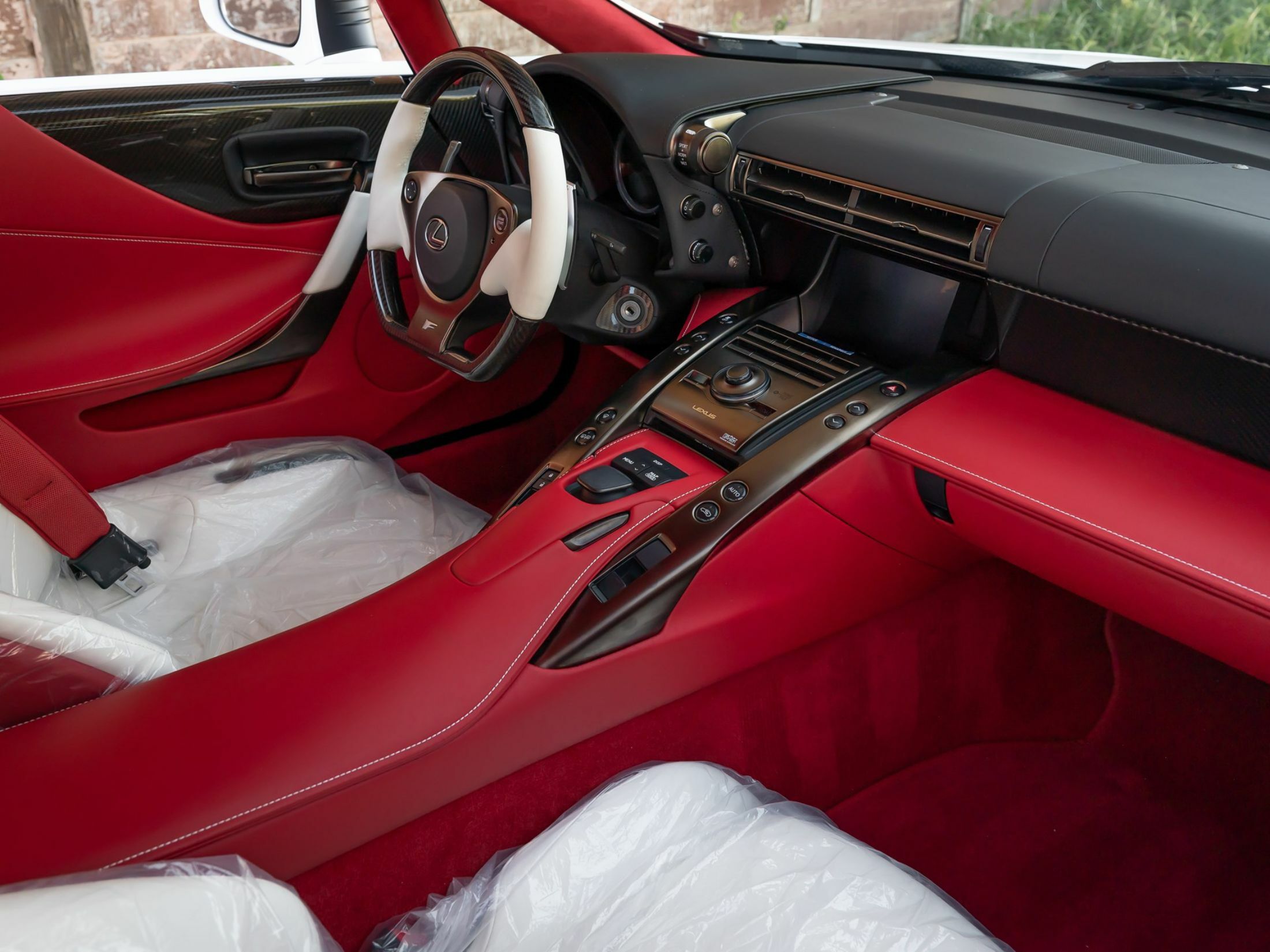 Here’s Your Chance To Buy A Virtually New Lexus LFA In Delivery Wraps ...
