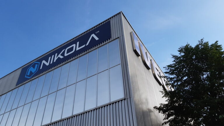 Damaged Nikola Electric Truck Reignites A Month After Initial Fire ...