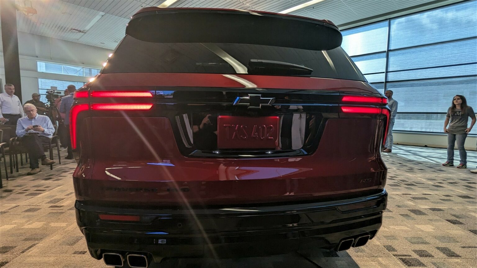 First Look: The 2024 Chevrolet Traverse Has The Style, Space, And Specs ...