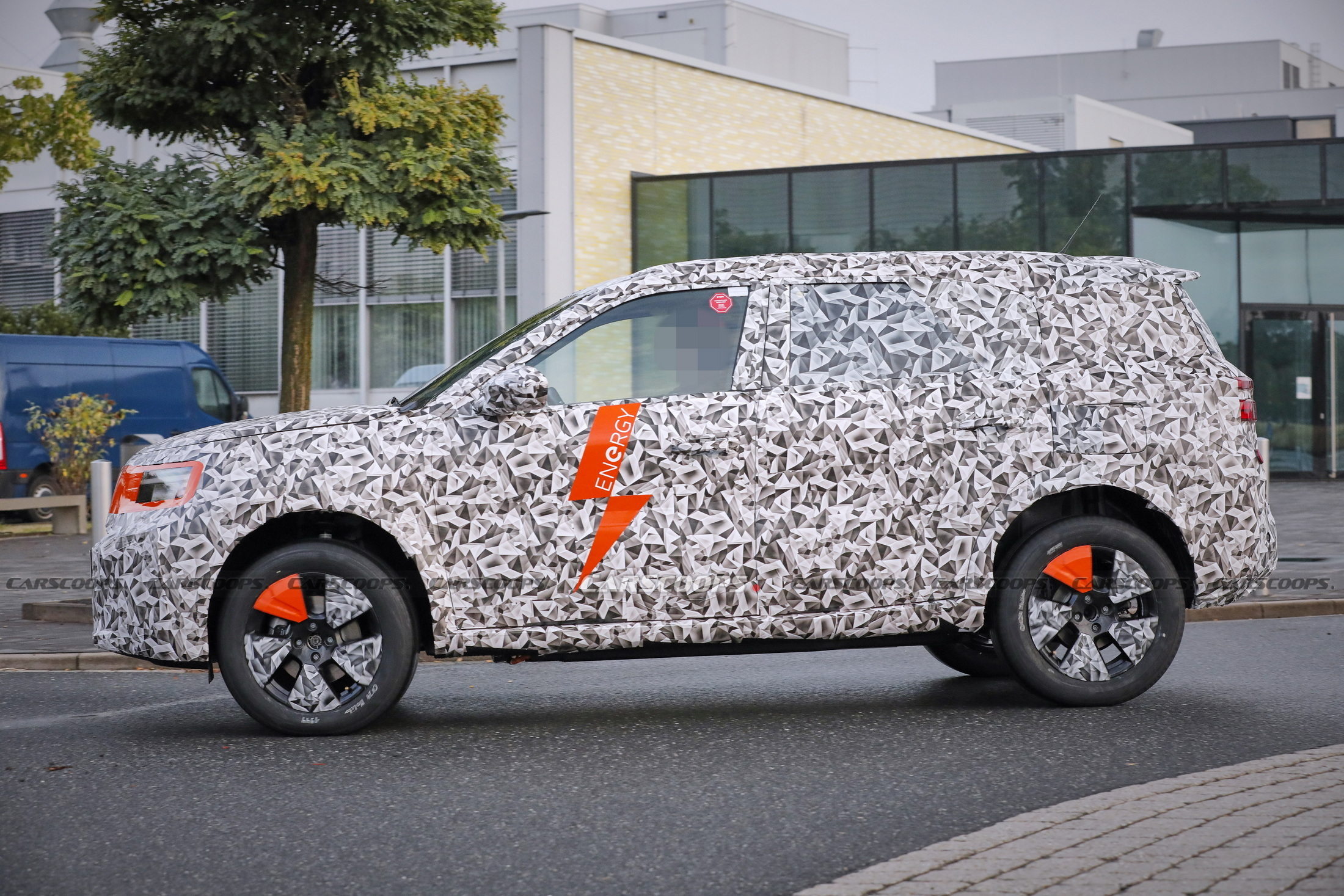 2024 Opel Crossland EV Spied Sending Strong Citroen Vibes | Carscoops