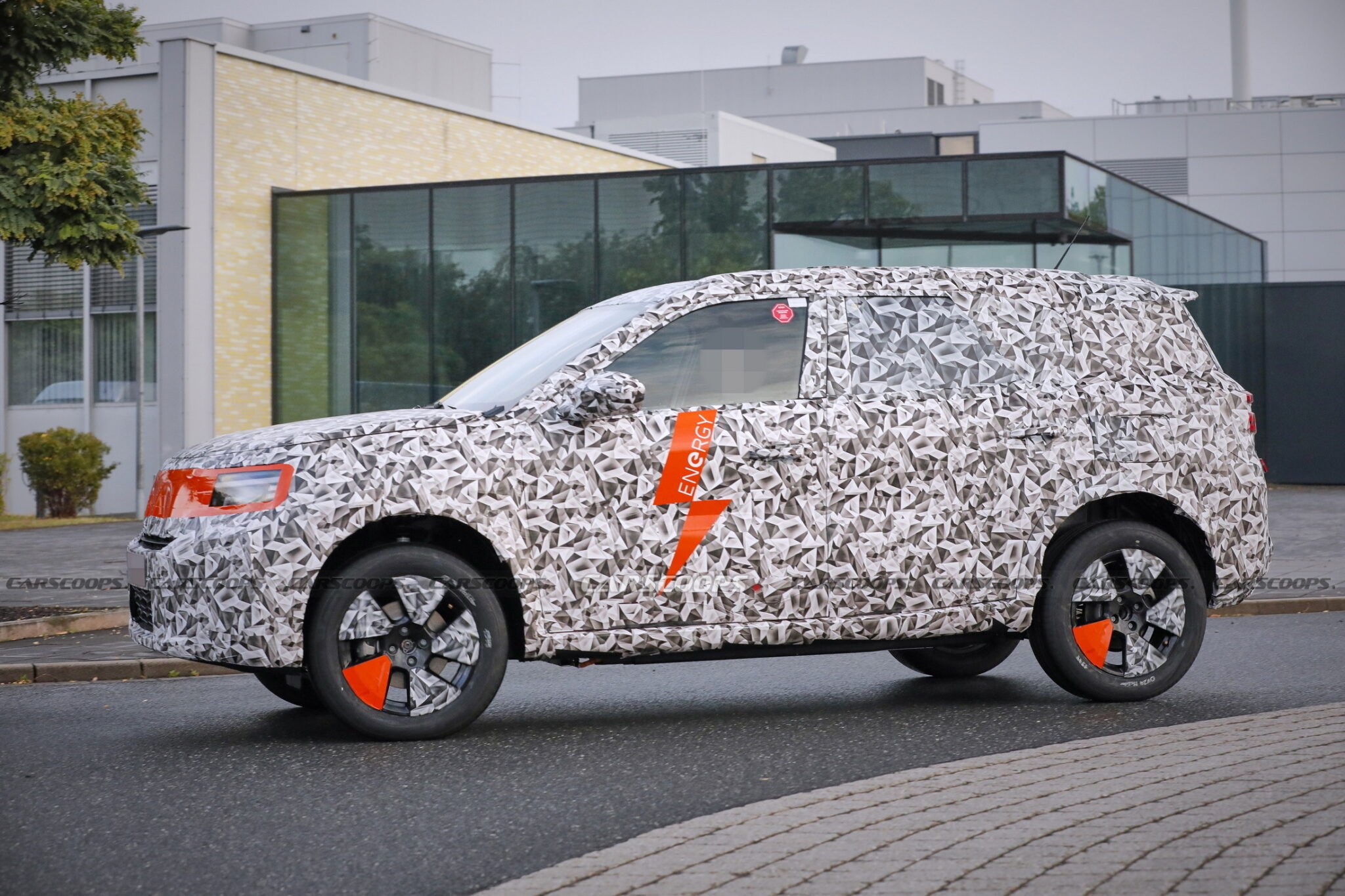 2024 Opel Crossland EV Spied Sending Strong Citroen Vibes | Carscoops