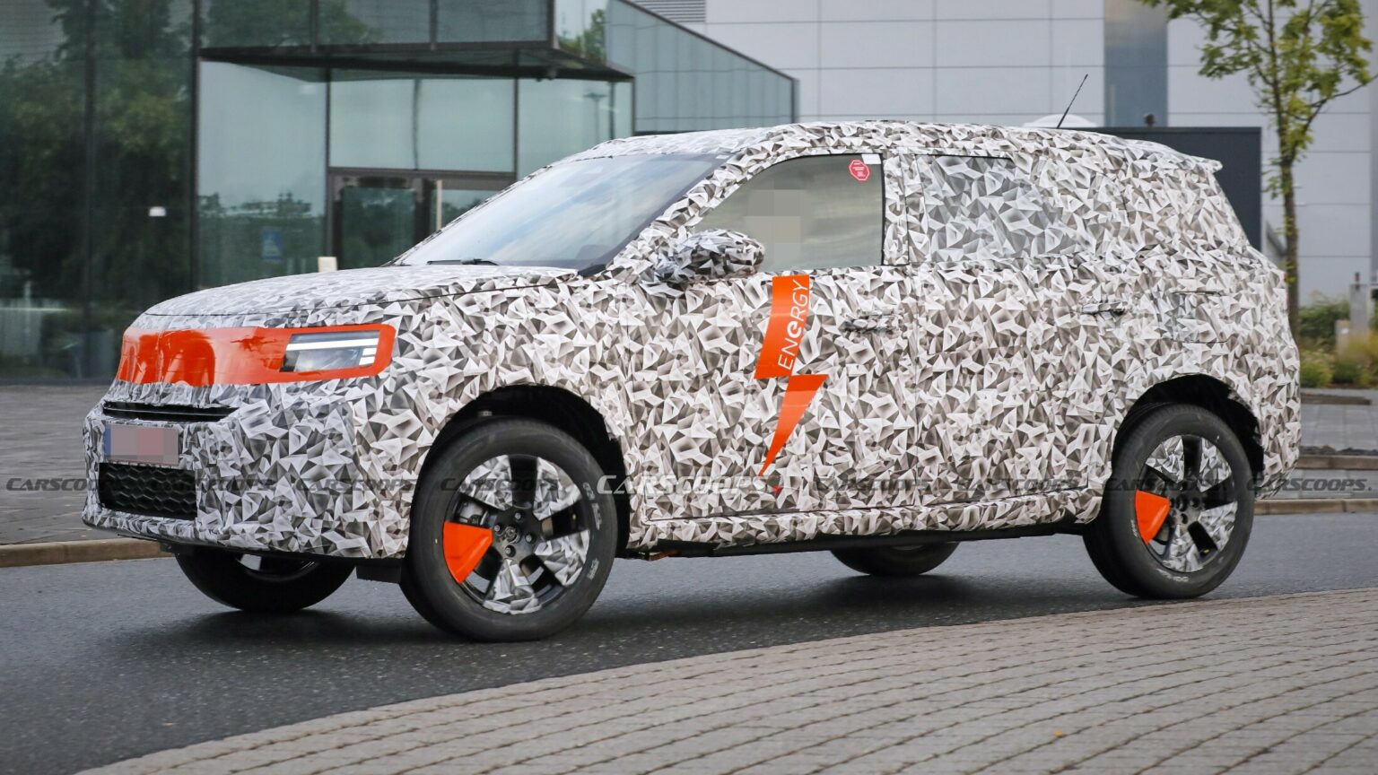 2024 Opel Crossland EV Spied Sending Strong Citroen Vibes | Carscoops
