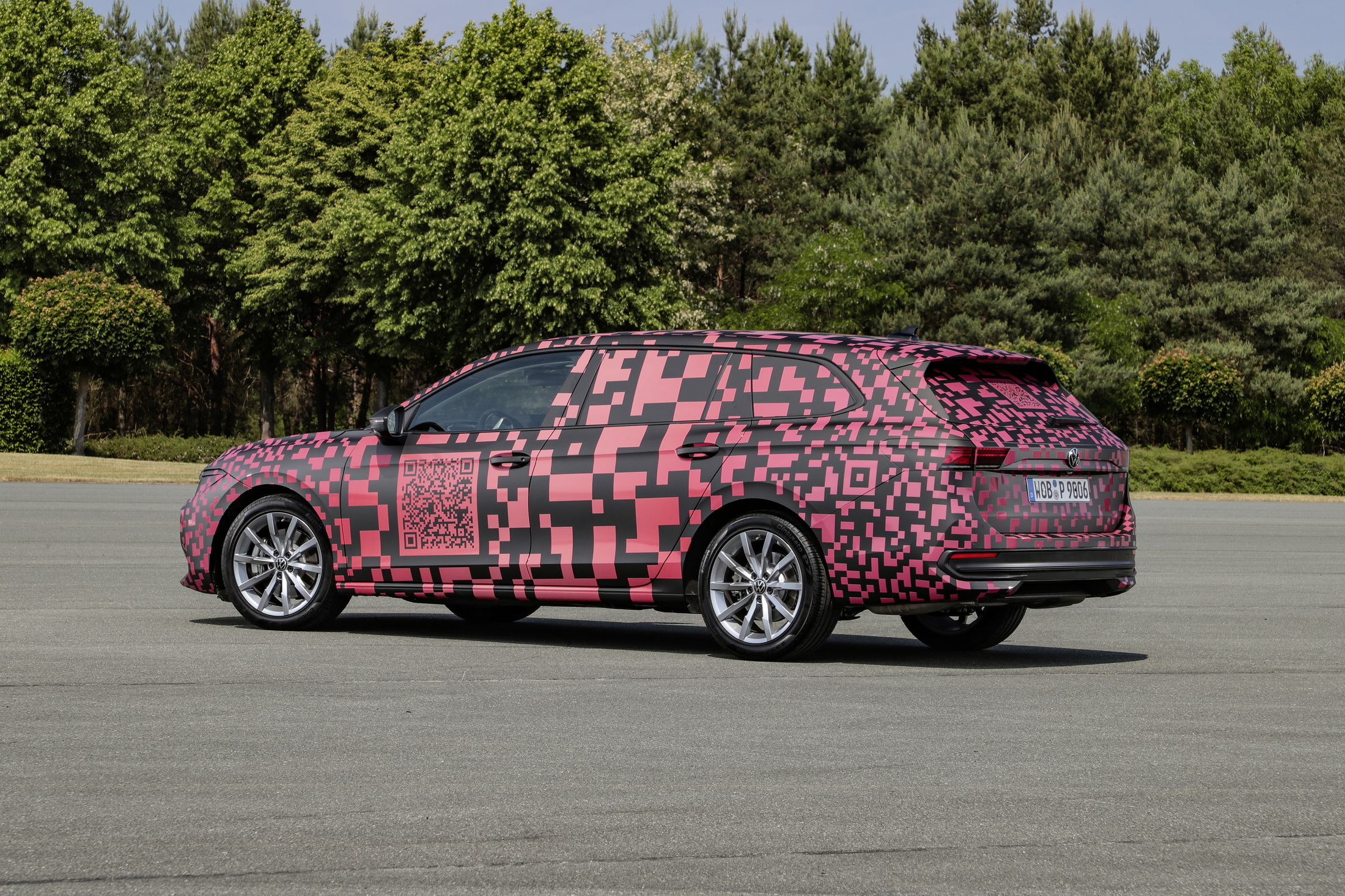 2024 VW Passat Variant: Official Details Revealed Ahead Of August Debut ...