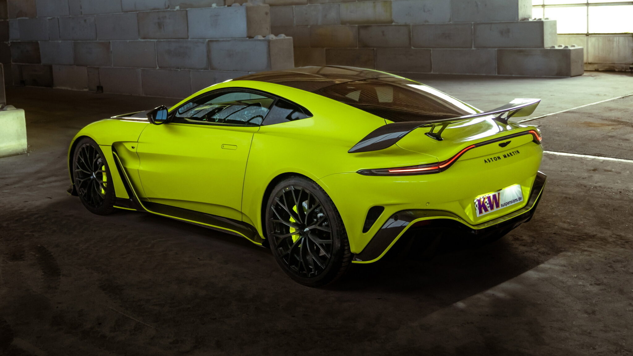 Rare Aston Martin V12 Vantage Gains Custom Height-Adjustable Suspension ...