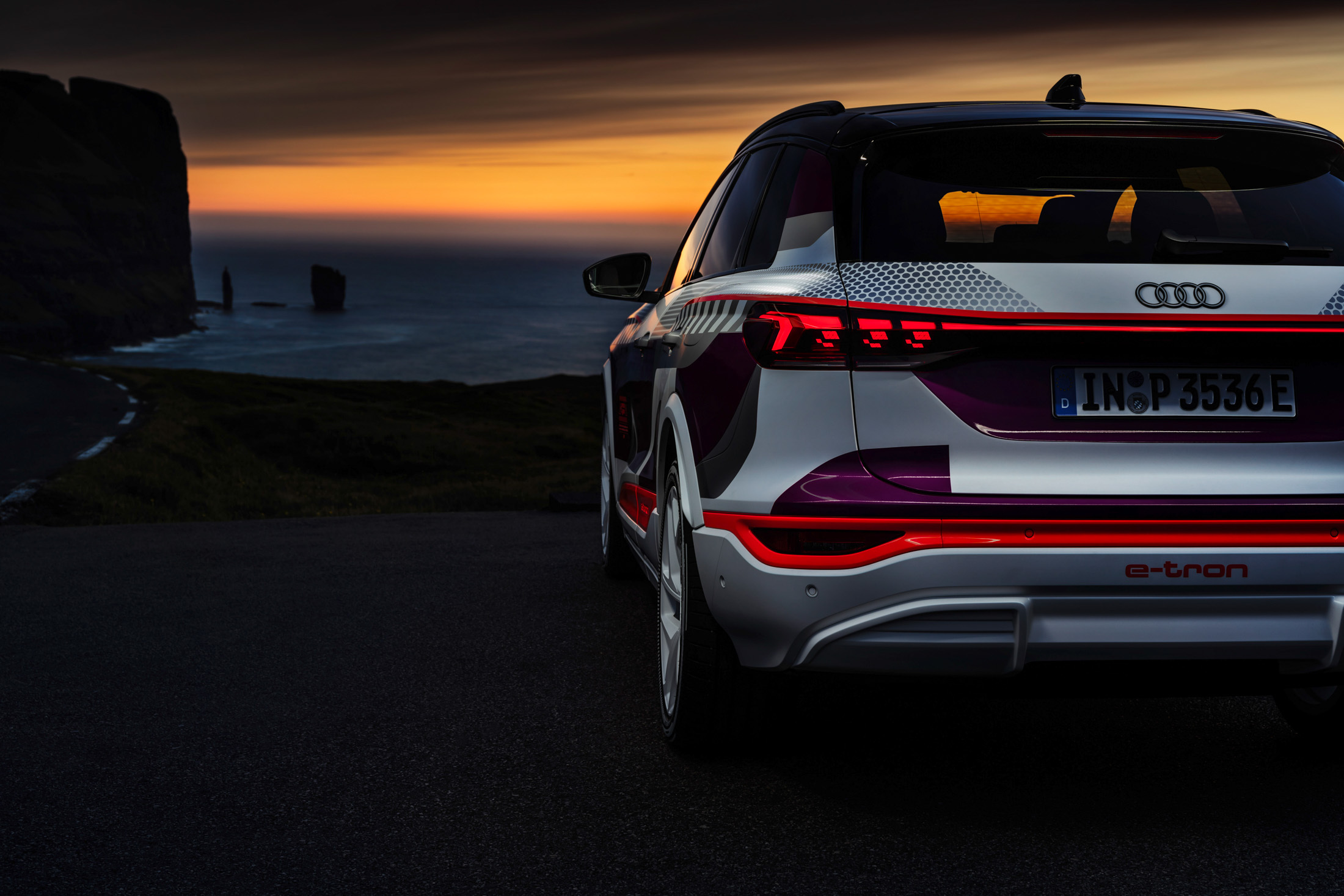 2025 Audi Q6 E-tron Will Let You Pick An LED Light Signature | Carscoops