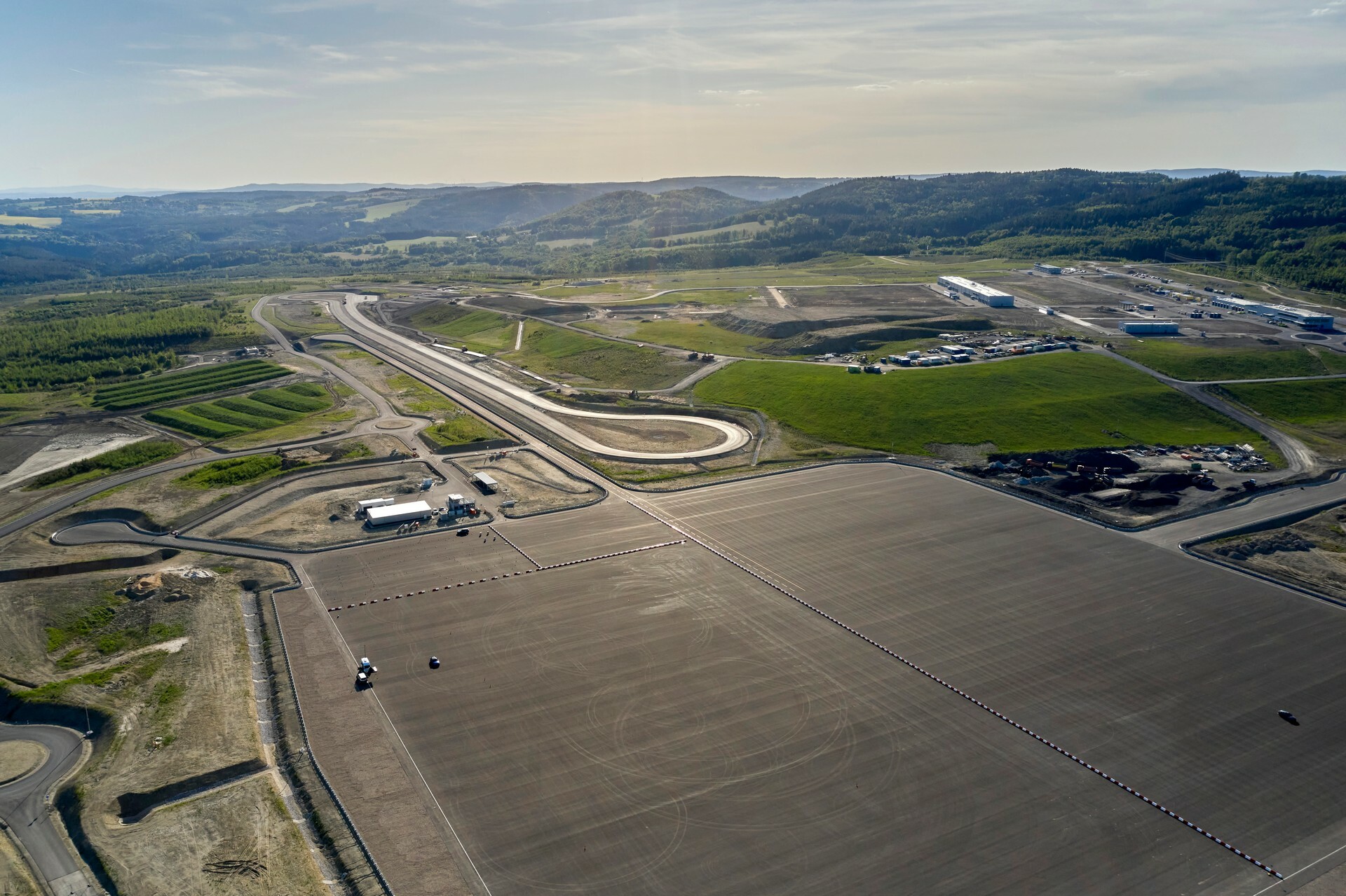 BMW Opens Czech Testing Site To Perfect Autonomous Driving And Parking ...