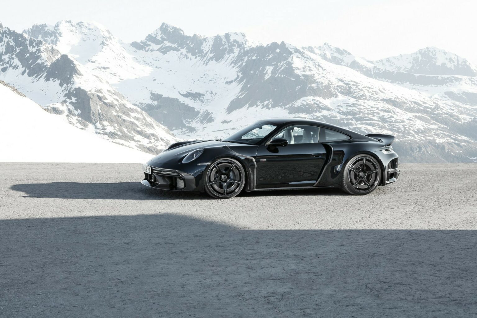 The Brabus 900 Rocket R Is A Porsche 911 Turbo S On Crack | Carscoops