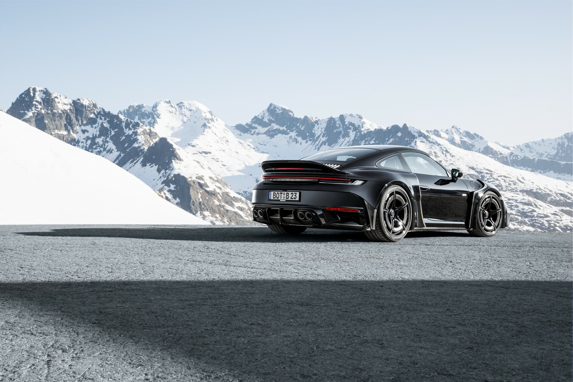 The Brabus 900 Rocket R Is A Porsche 911 Turbo S On Crack | Carscoops