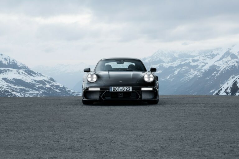 The Brabus 900 Rocket R Is A Porsche 911 Turbo S On Crack | Carscoops