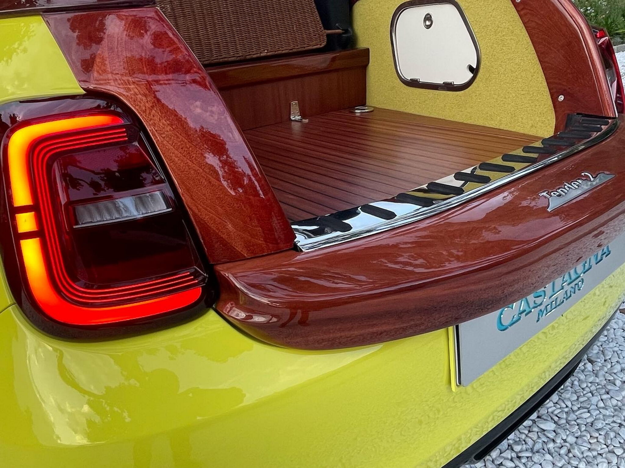 Castagna Milano Chops Fiat 500e Convertible To Create The Ultimate Lake ...