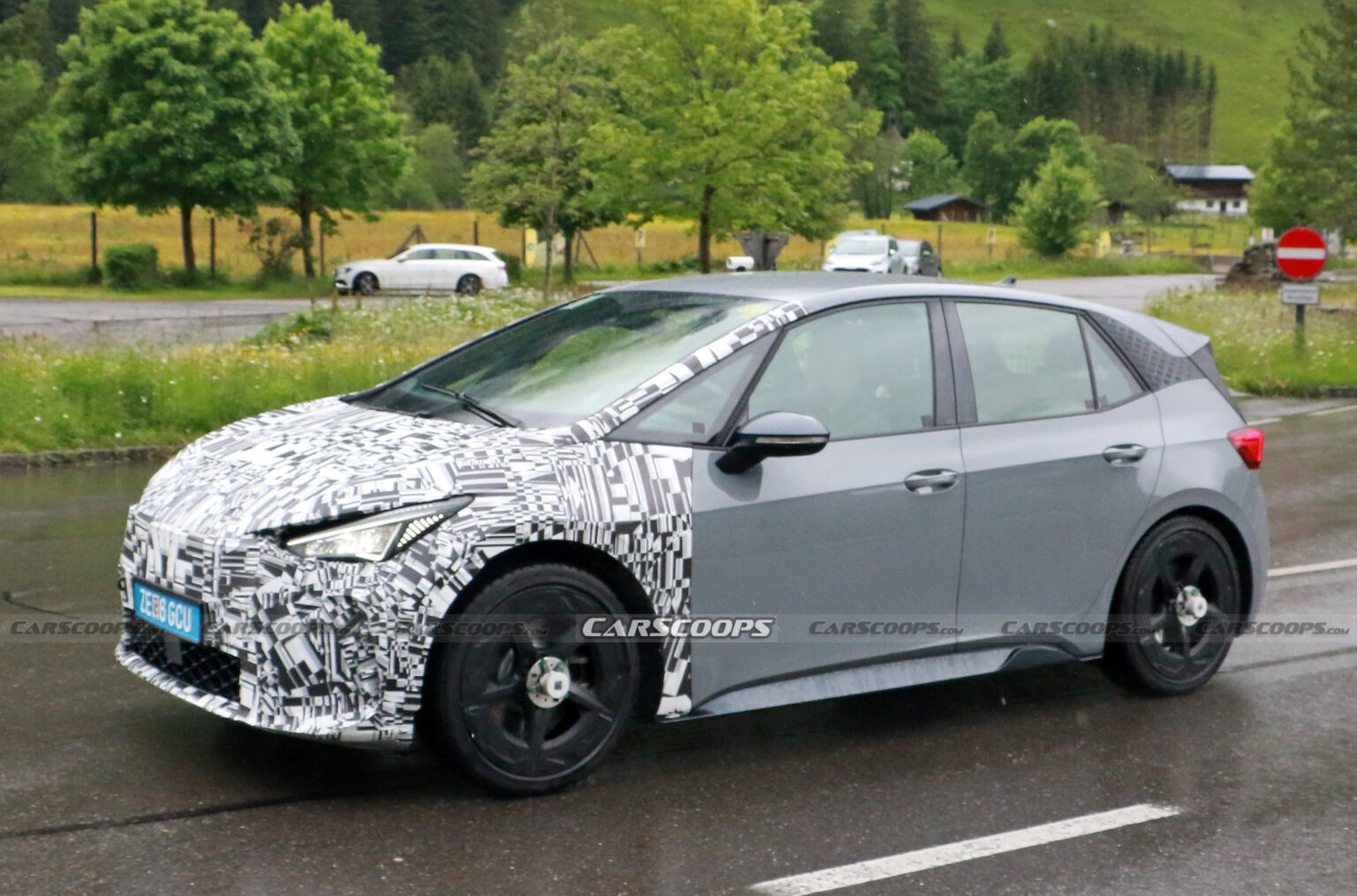 Facelifted Cupra Born Ready To Crib ID.3’s LCI Upgrades Including Dual ...