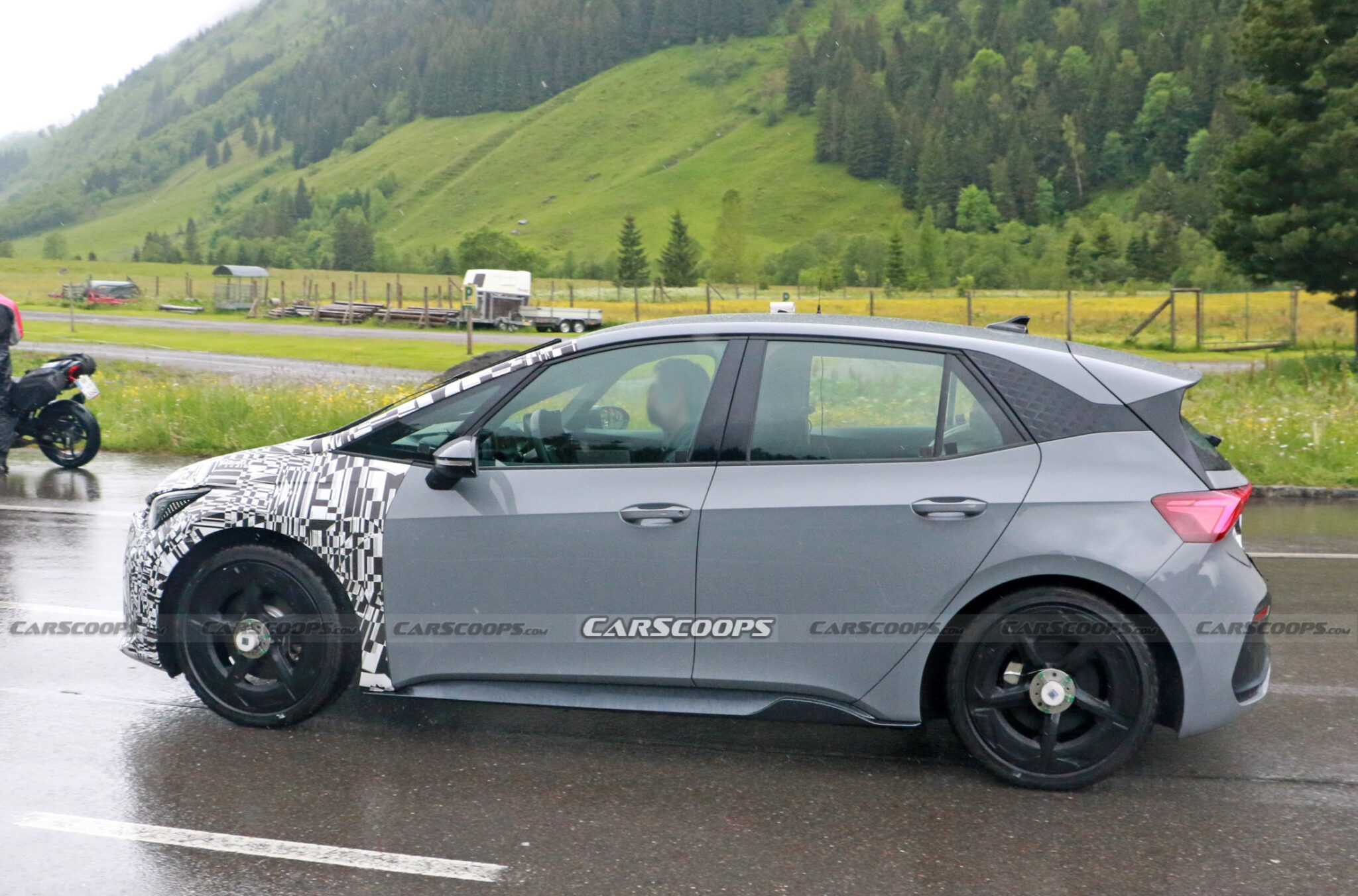 Facelifted Cupra Born Ready To Crib ID.3’s LCI Upgrades Including Dual ...