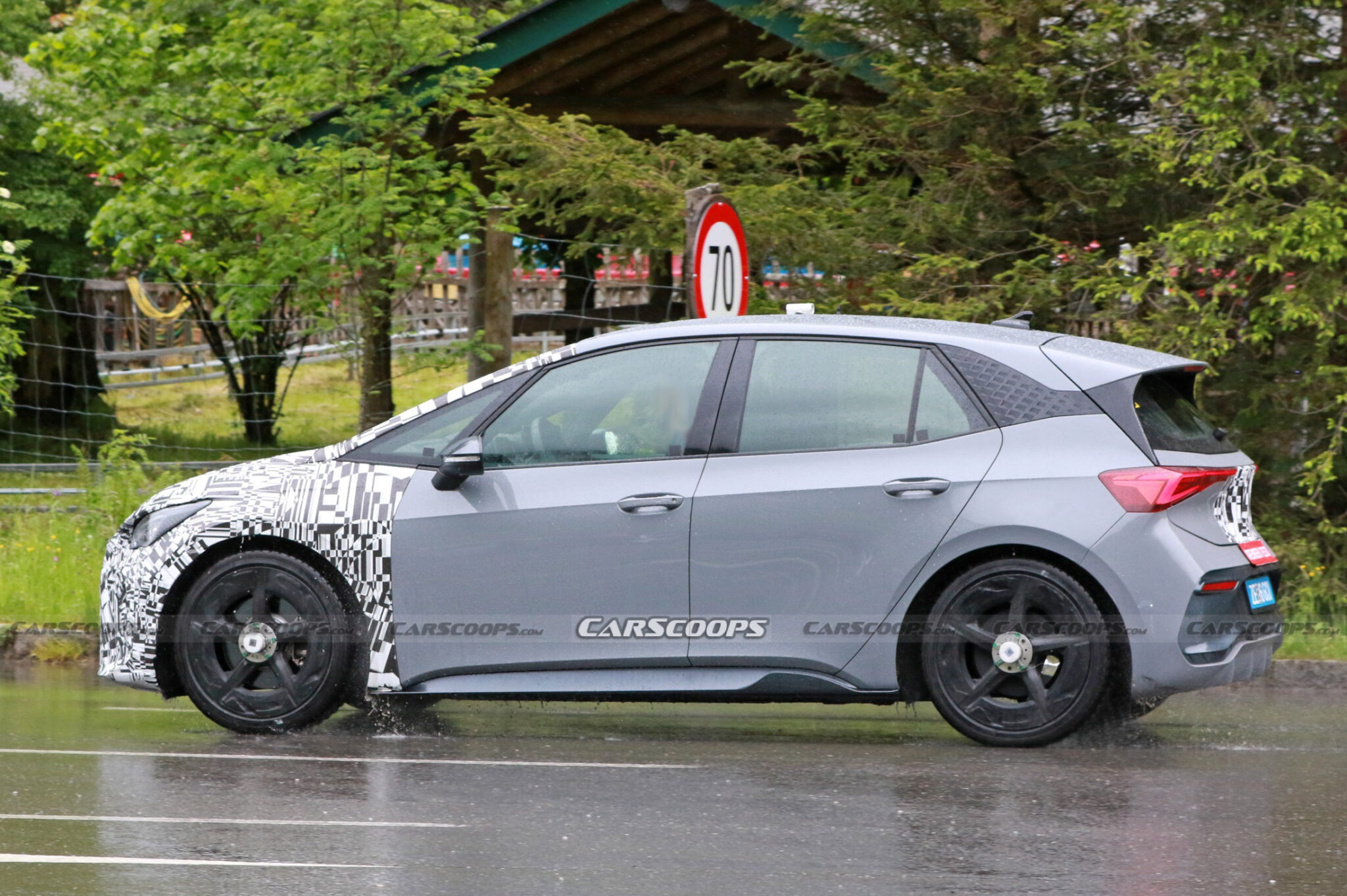 Facelifted Cupra Born Ready To Crib ID.3’s LCI Upgrades Including Dual ...