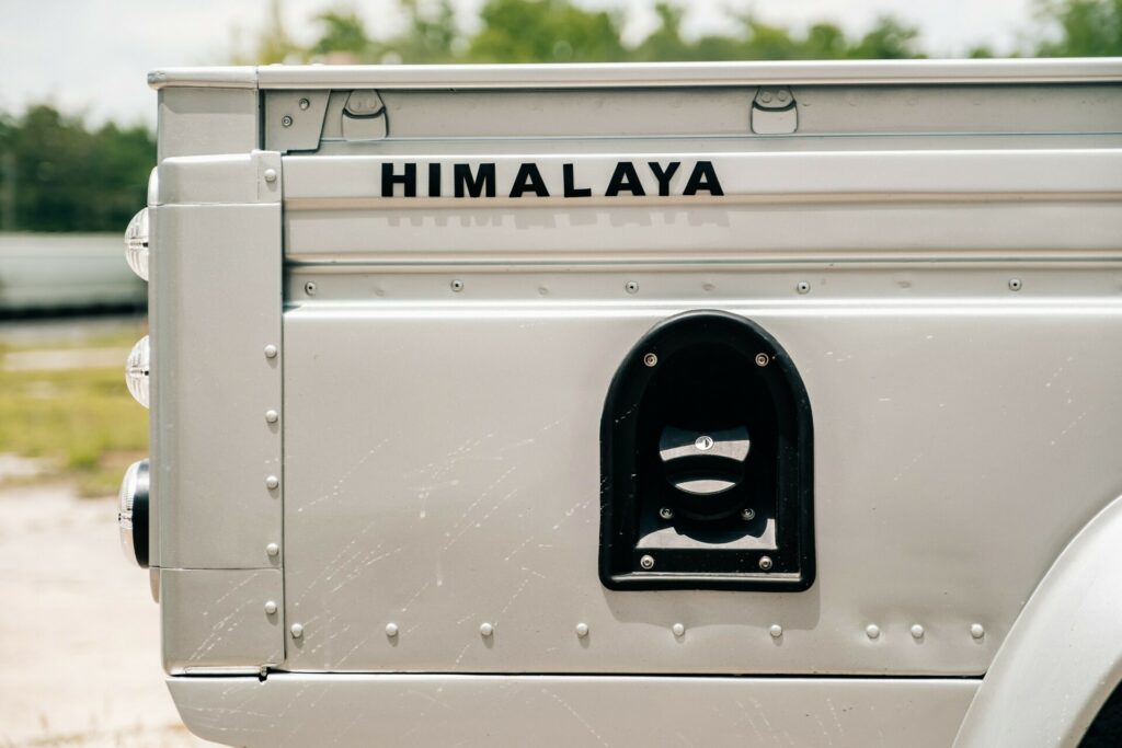 Himalaya 4×4’s Land Rover Defender 130 Restomod Ticks All The Boxes ...