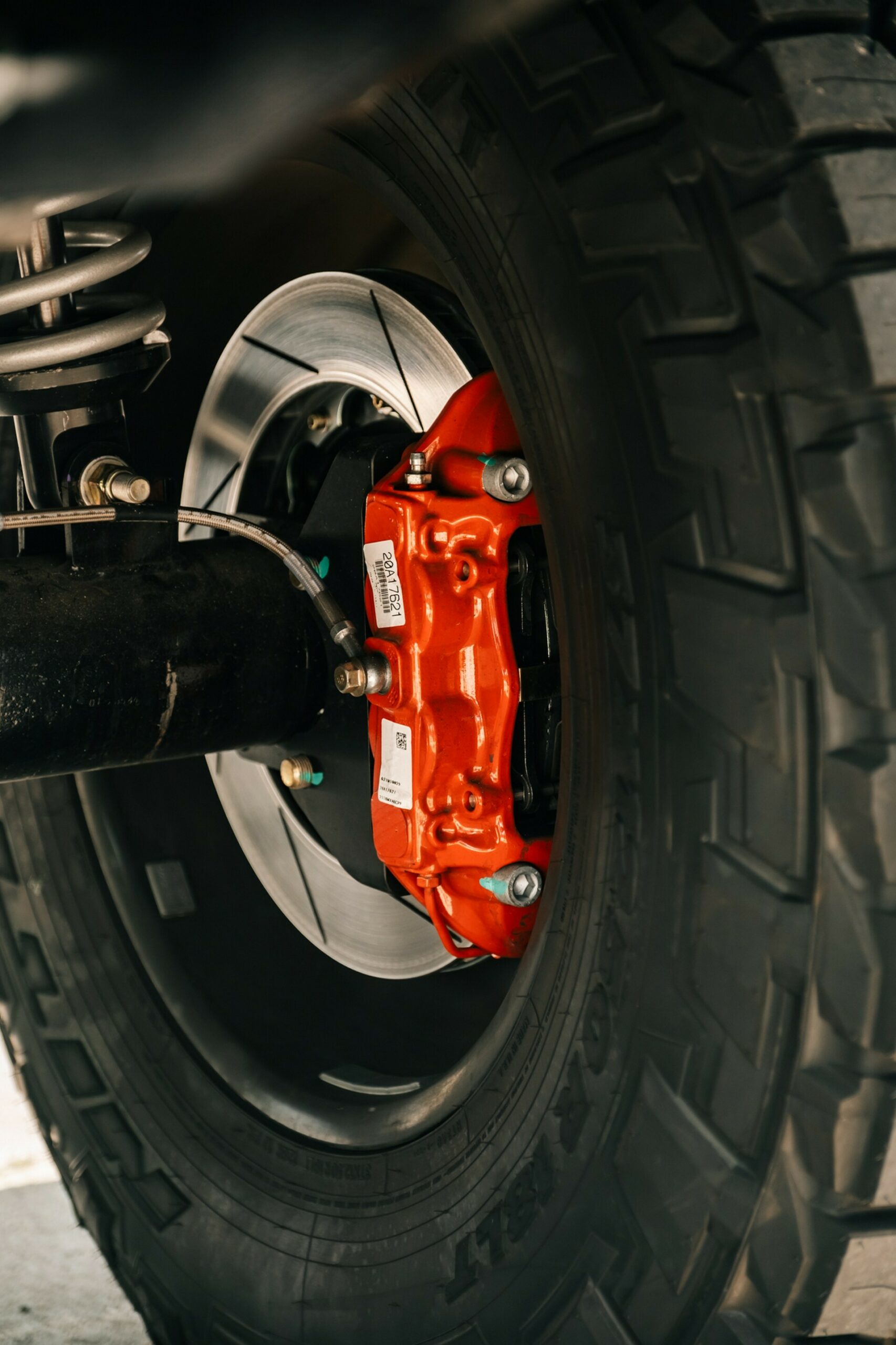 Himalaya 4×4’s Land Rover Defender 130 Restomod Ticks All The Boxes ...