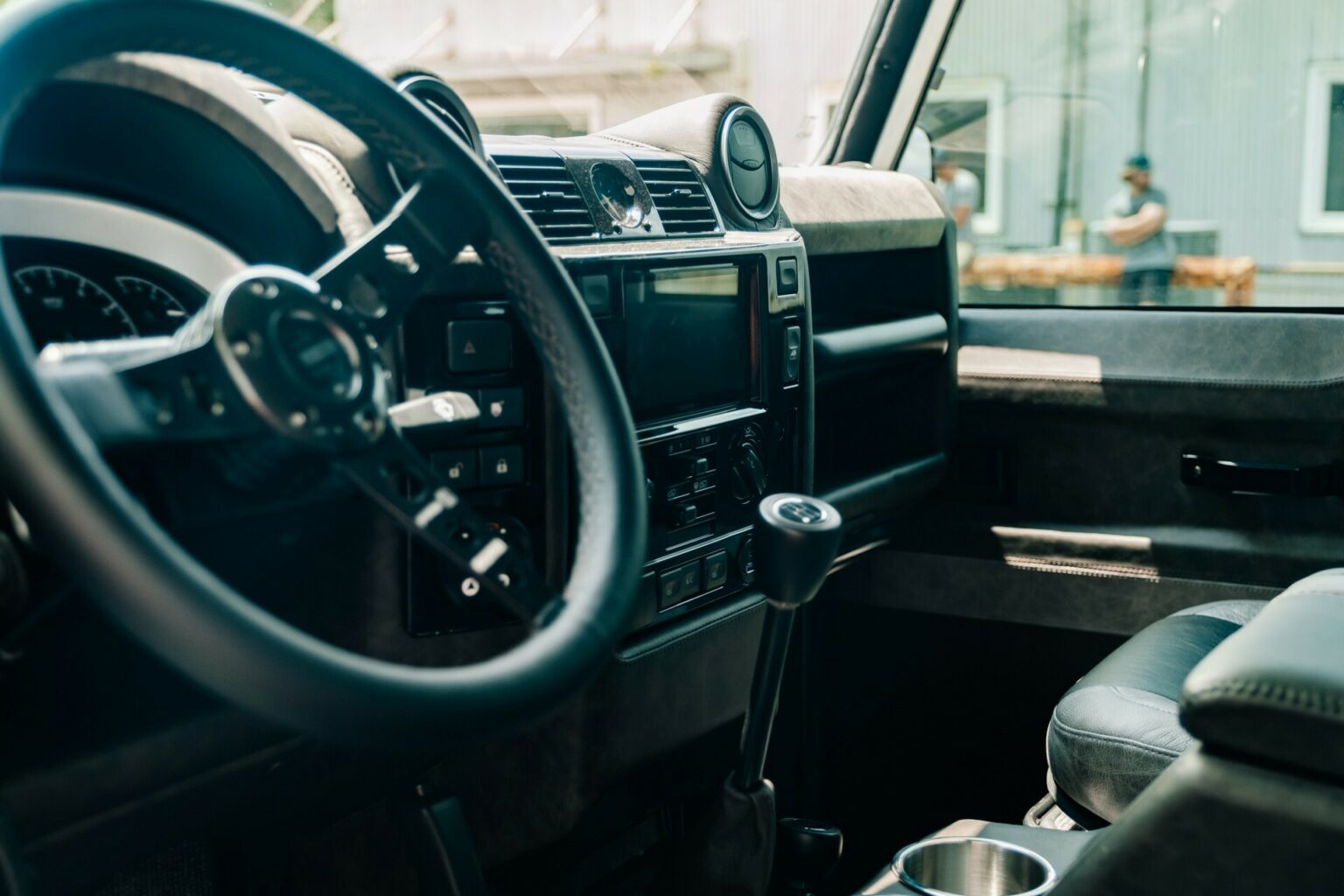 Himalaya 4×4’s Land Rover Defender 130 Restomod Ticks All The Boxes ...