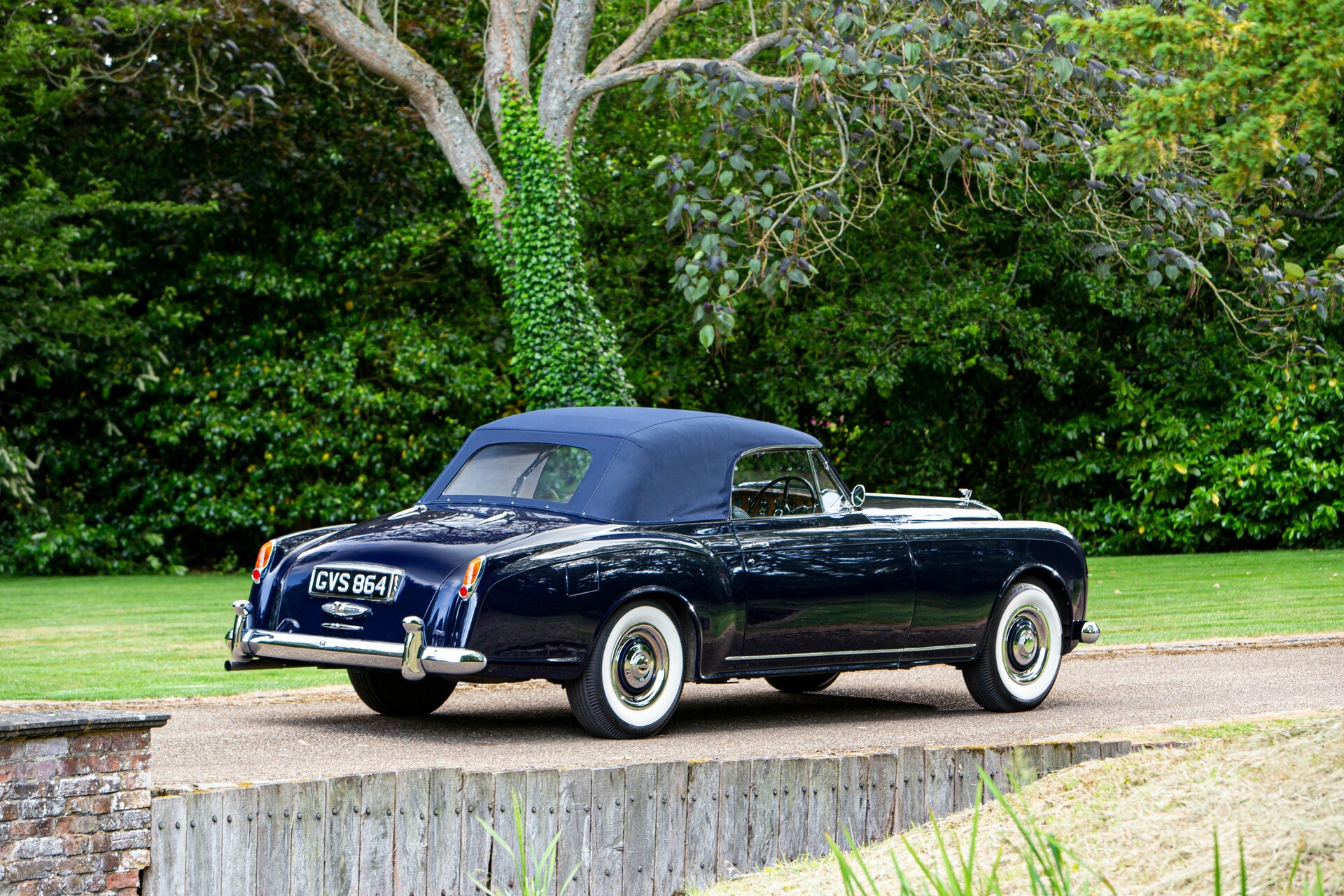 You Can Own Jay Kay’s 1958 Bentley S1 Continental Drophead Coupe ...
