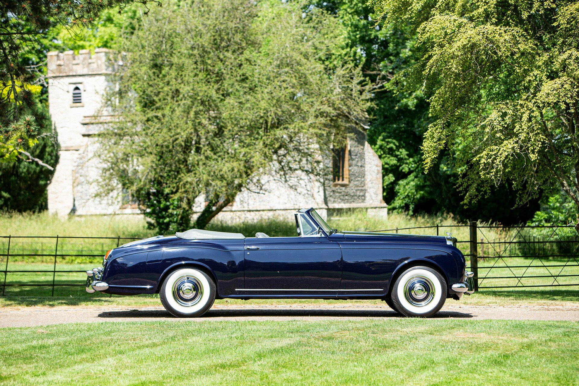You Can Own Jay Kay’s 1958 Bentley S1 Continental Drophead Coupe ...