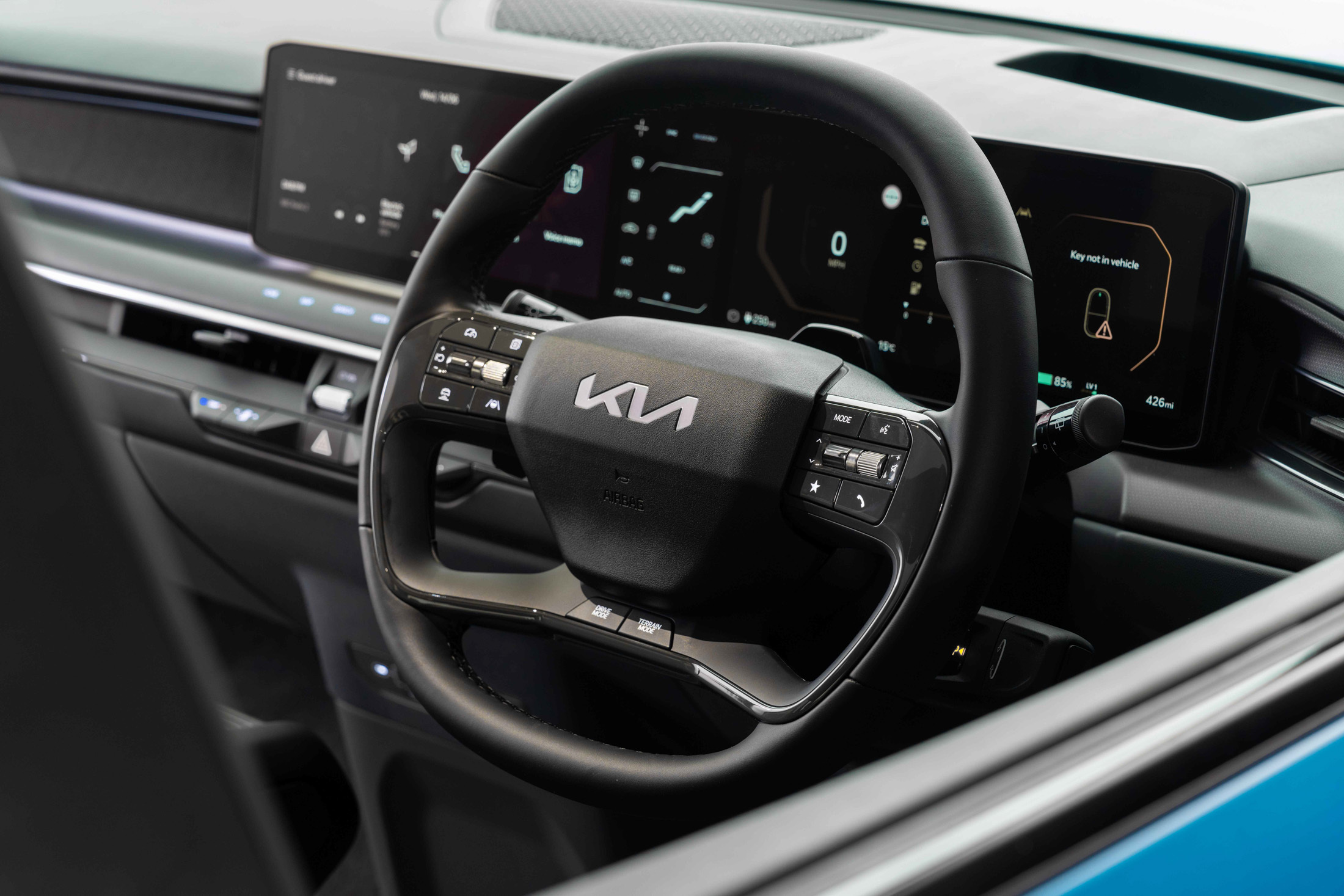 Kia EV9 Starts At £64,995 In UK, £31k Below Cheapest Volvo EX90 | Carscoops