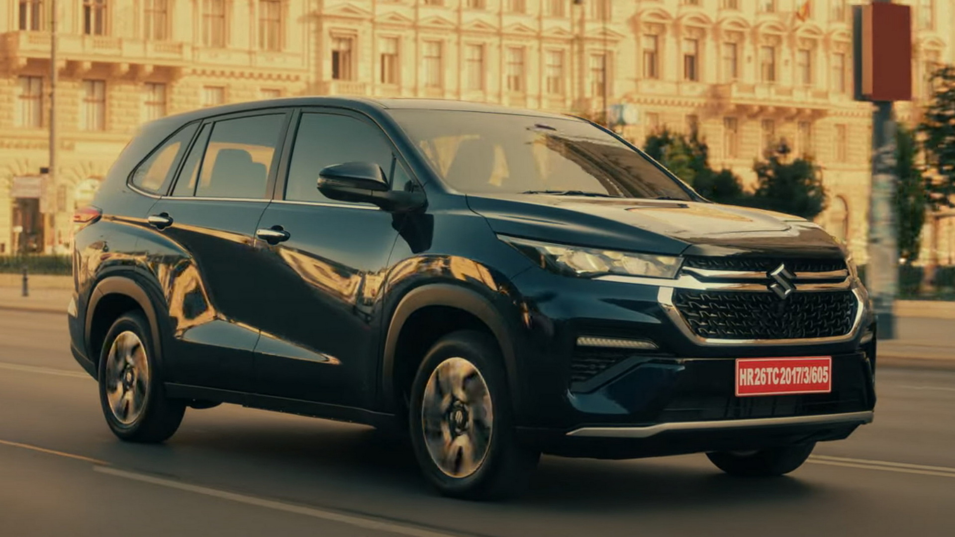 Suzuki Invicto Hybrid Minivan Is A Rebadged Toyota Innova Zenix For ...